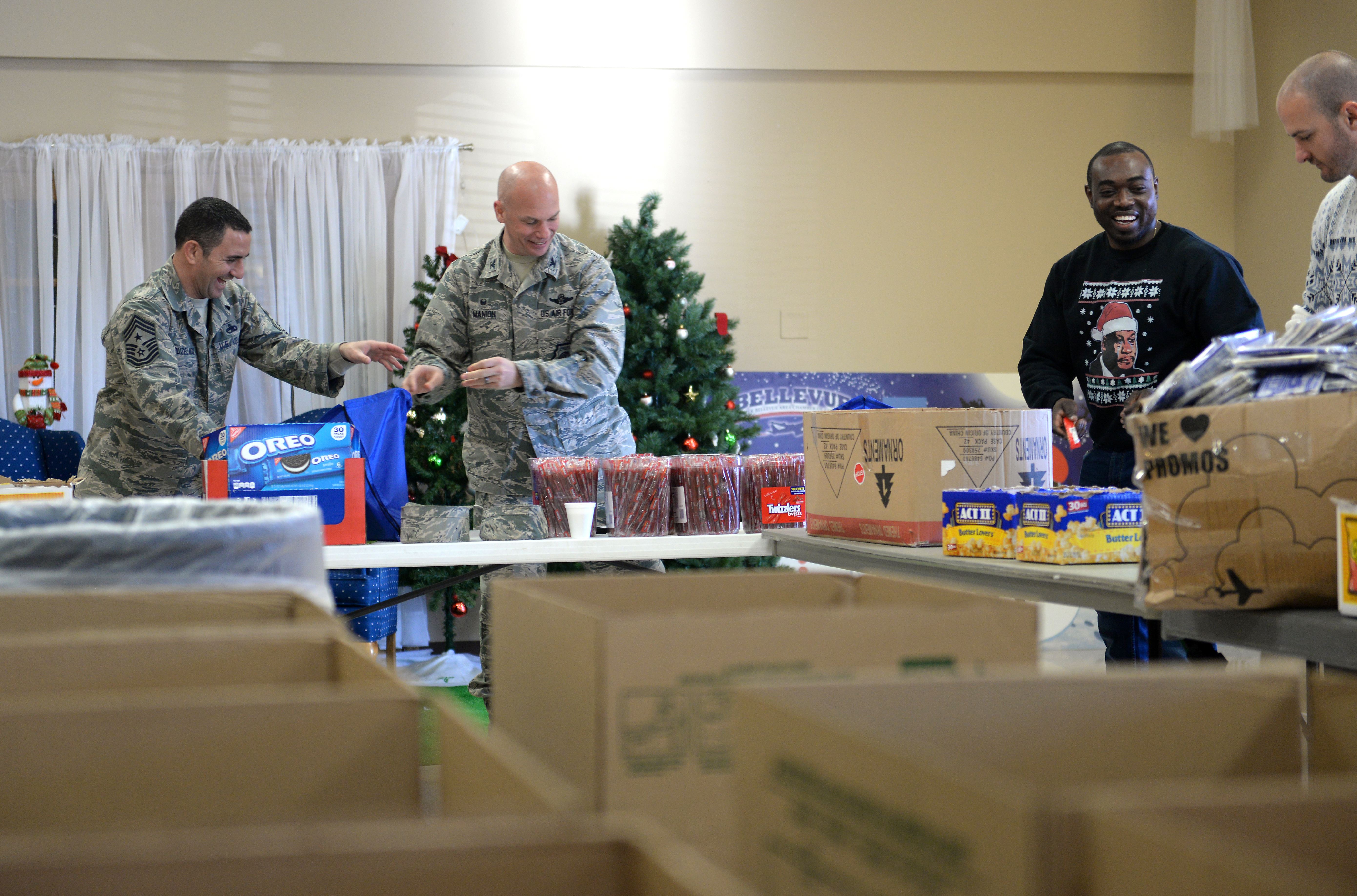 Operation Holiday Cheer arrives at Offutt > Offutt Air Force Base ...
