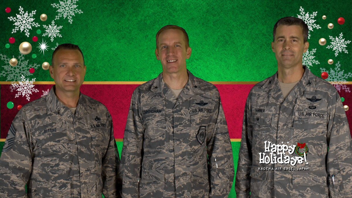 An 18th Wing holiday greeting > Kadena Air Base > Article Display