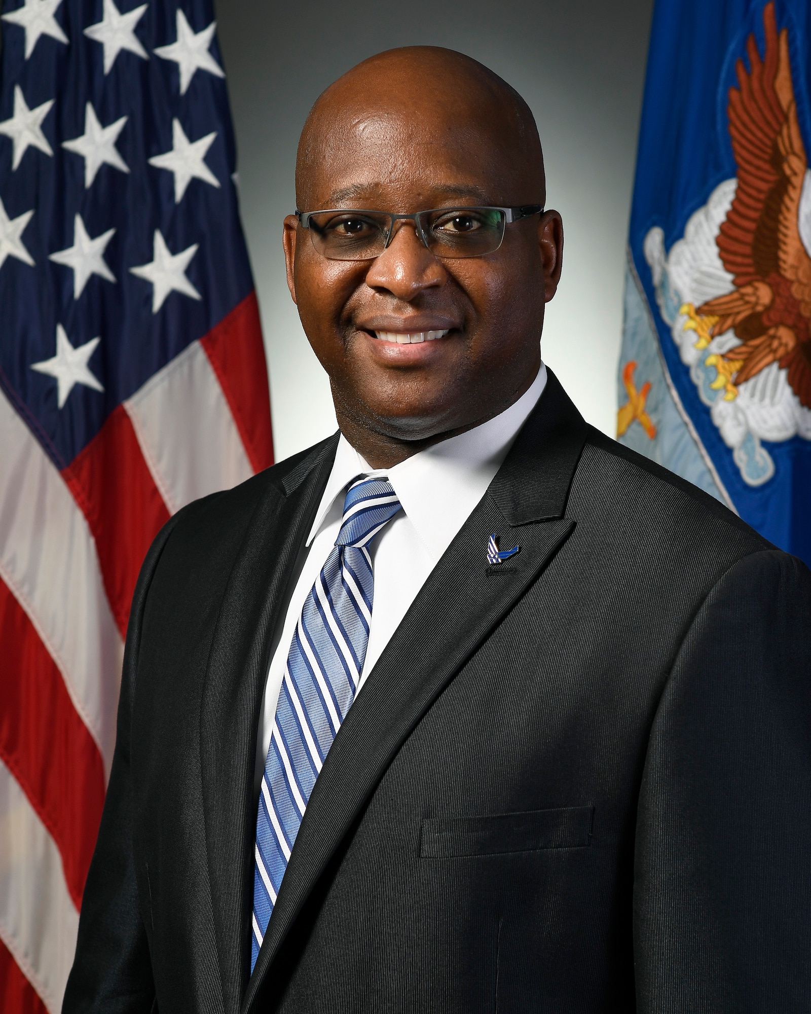 JEFFREY R. DAVIS > Air Force > Biography Display