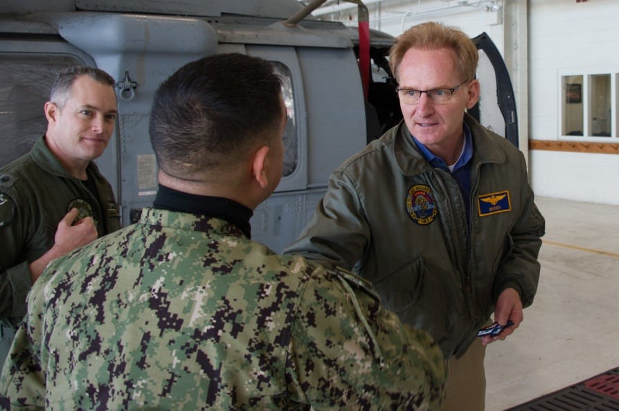 Newly Appointed Under Secretary of the Navy Visits HSC-7 > United ...