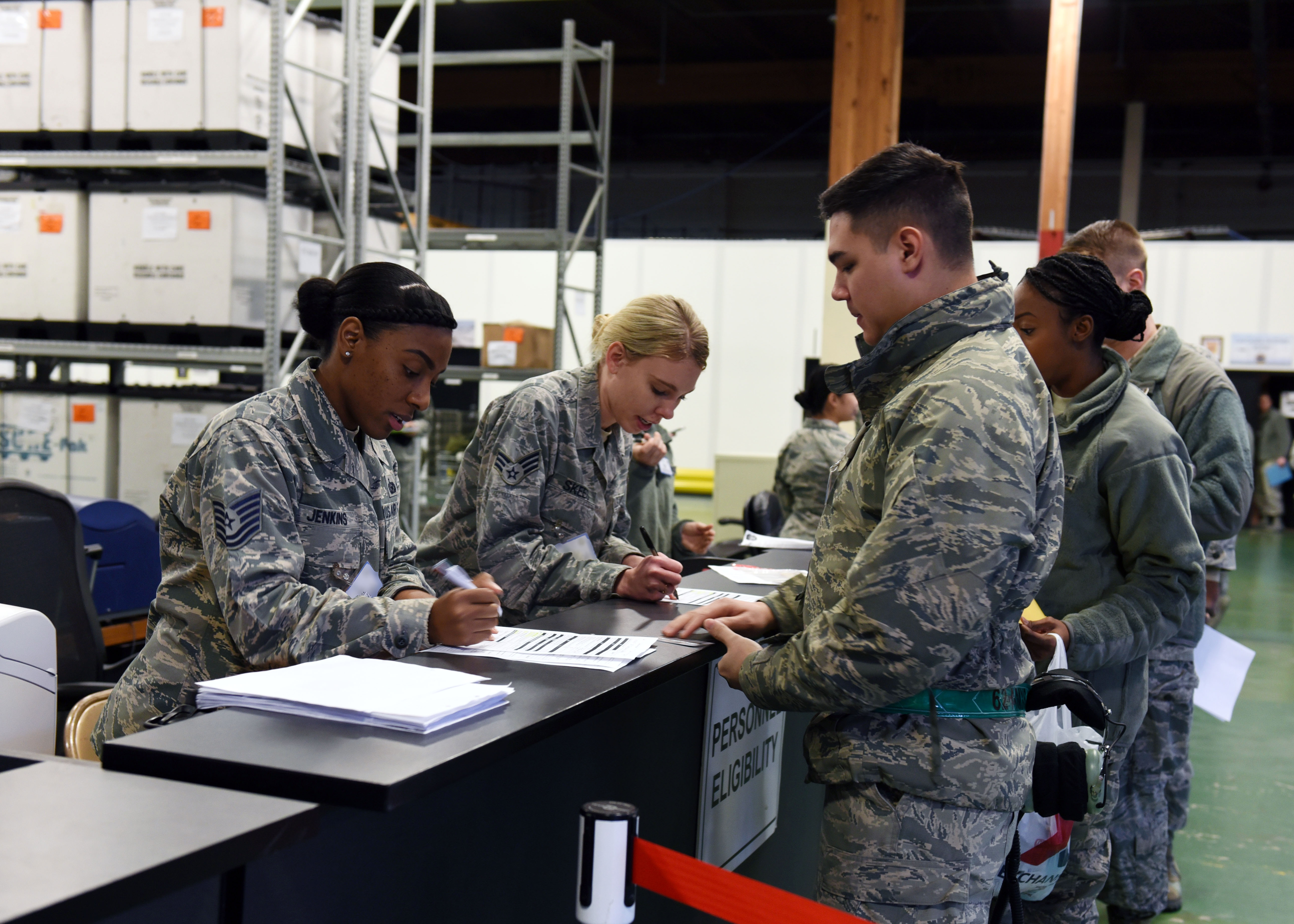 Airmen hone skills during mobility exercise > Team McChord > Article ...