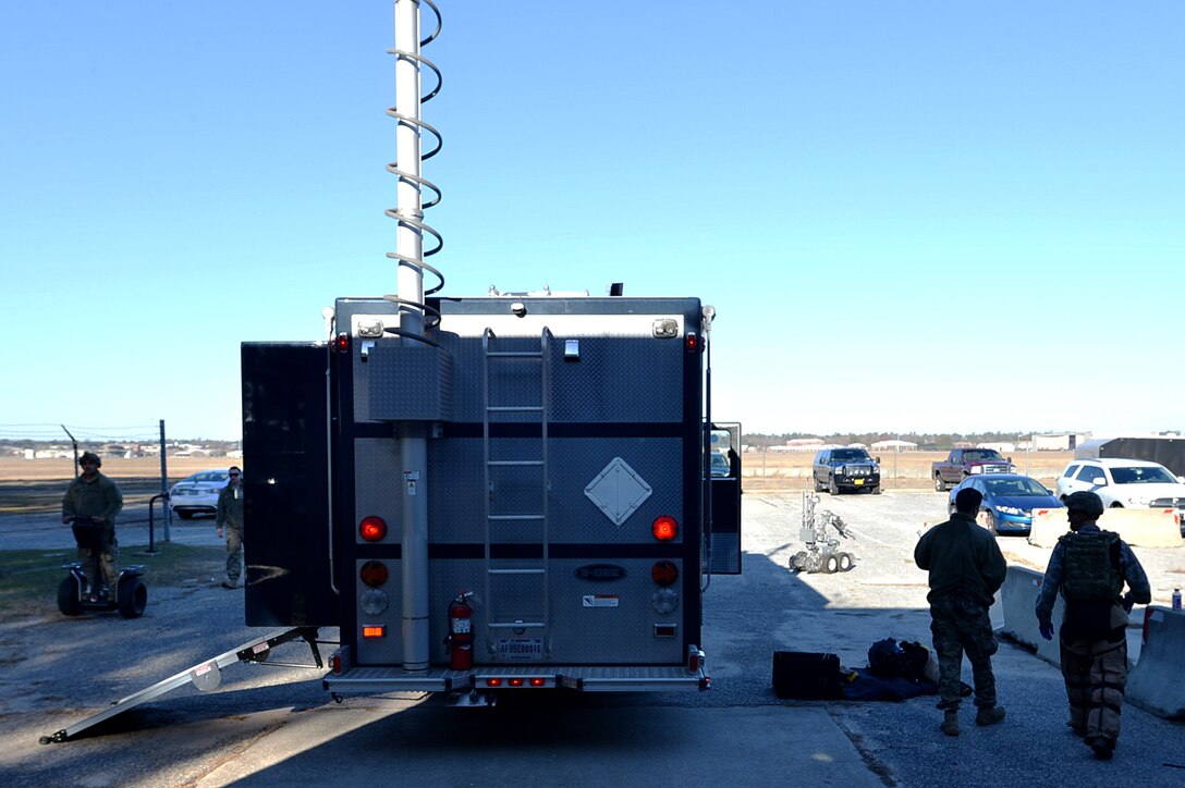 EOD Airmen train for current operations