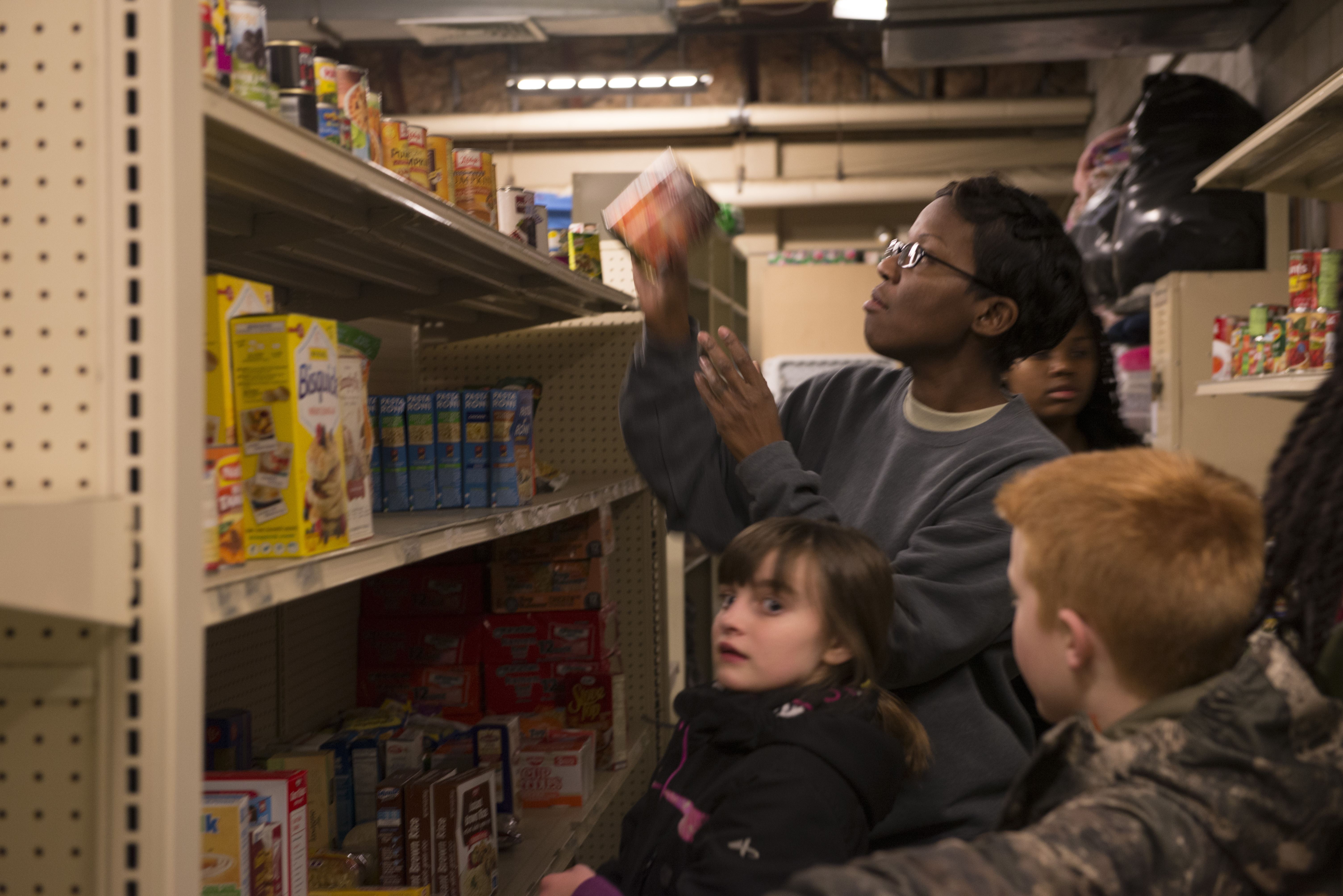 Children give back to Mountain Home Air Force Base community > Mountain ...