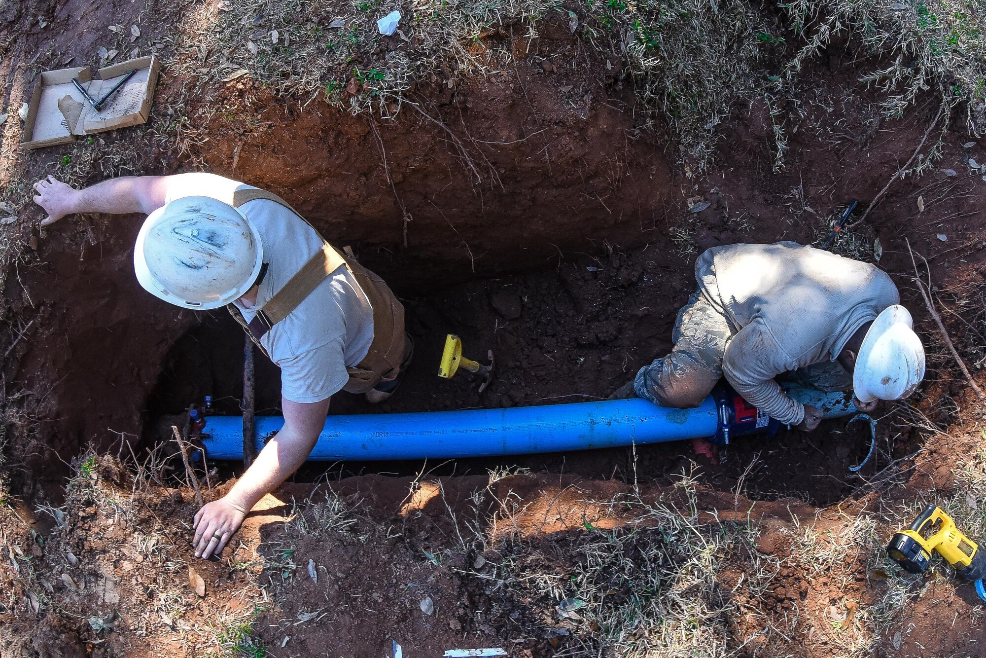 2nd CES restores water in a pinch > Barksdale Air Force Base > Display