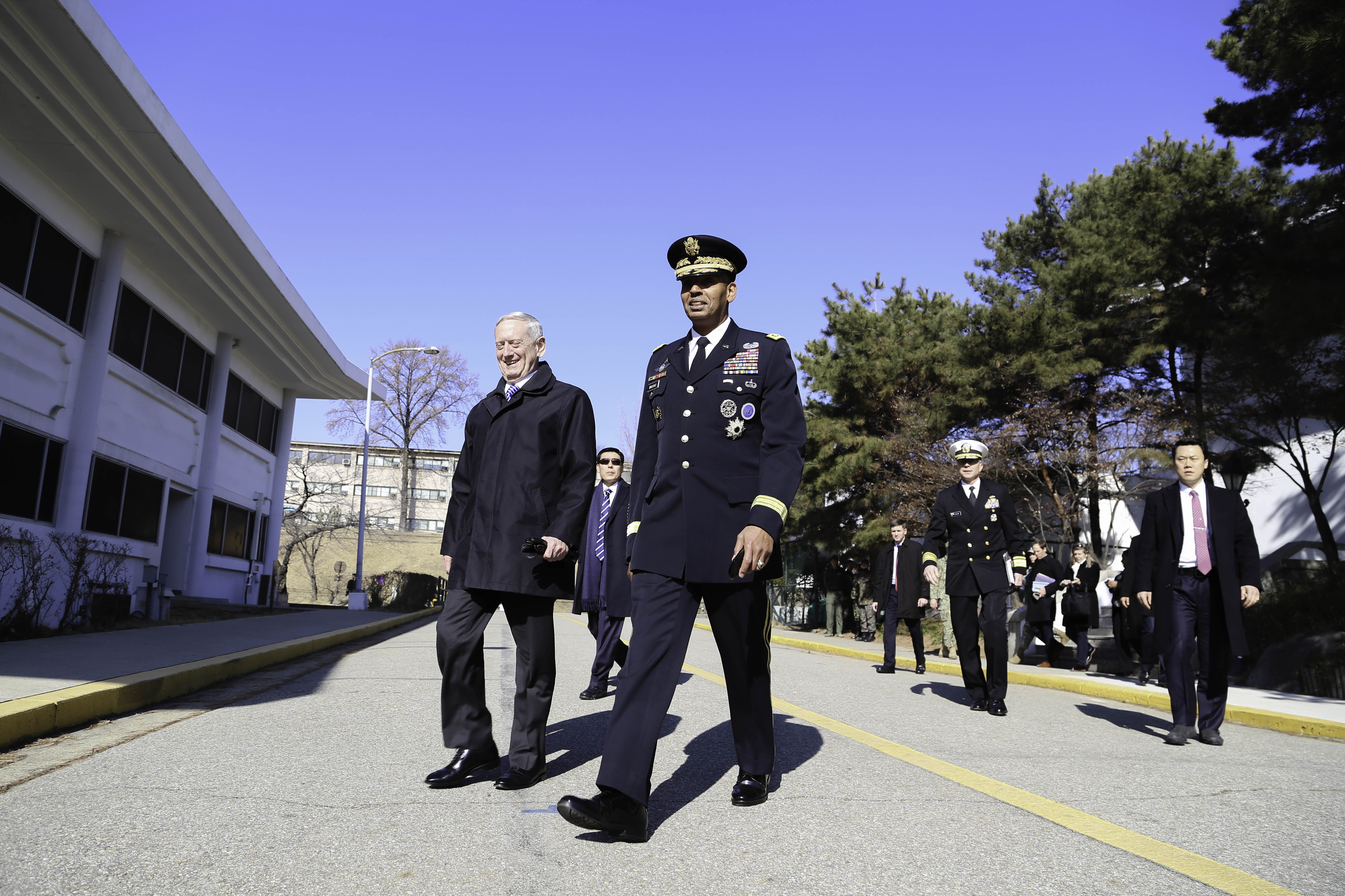 U.S. Defense Secretary visits U.S. Forces Korea