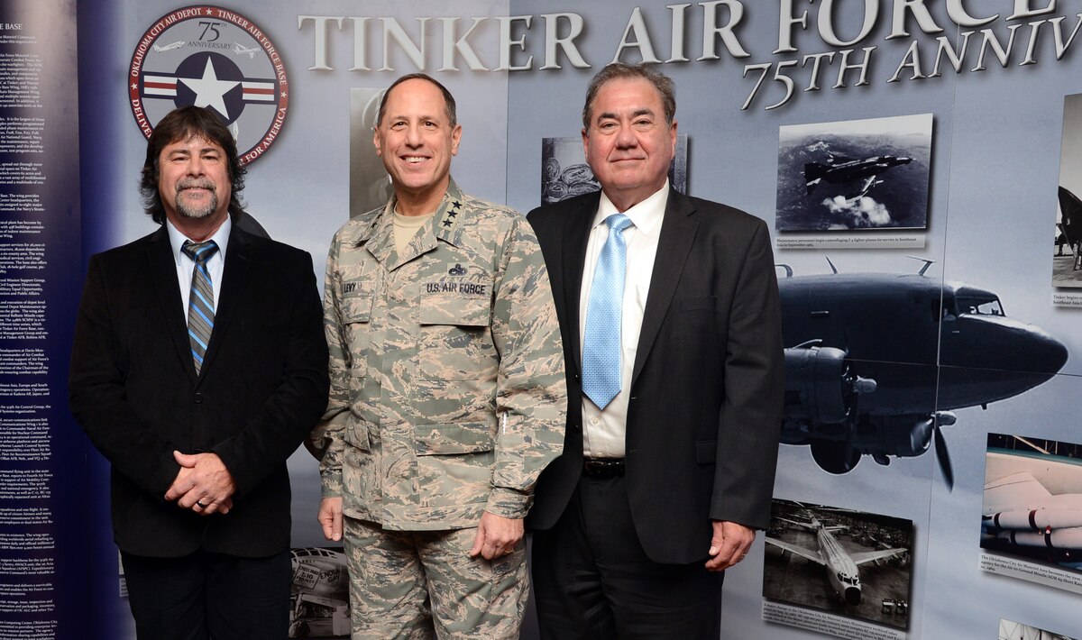 Tinker kicks off diamond anniversary with luncheon > Air Force ...
