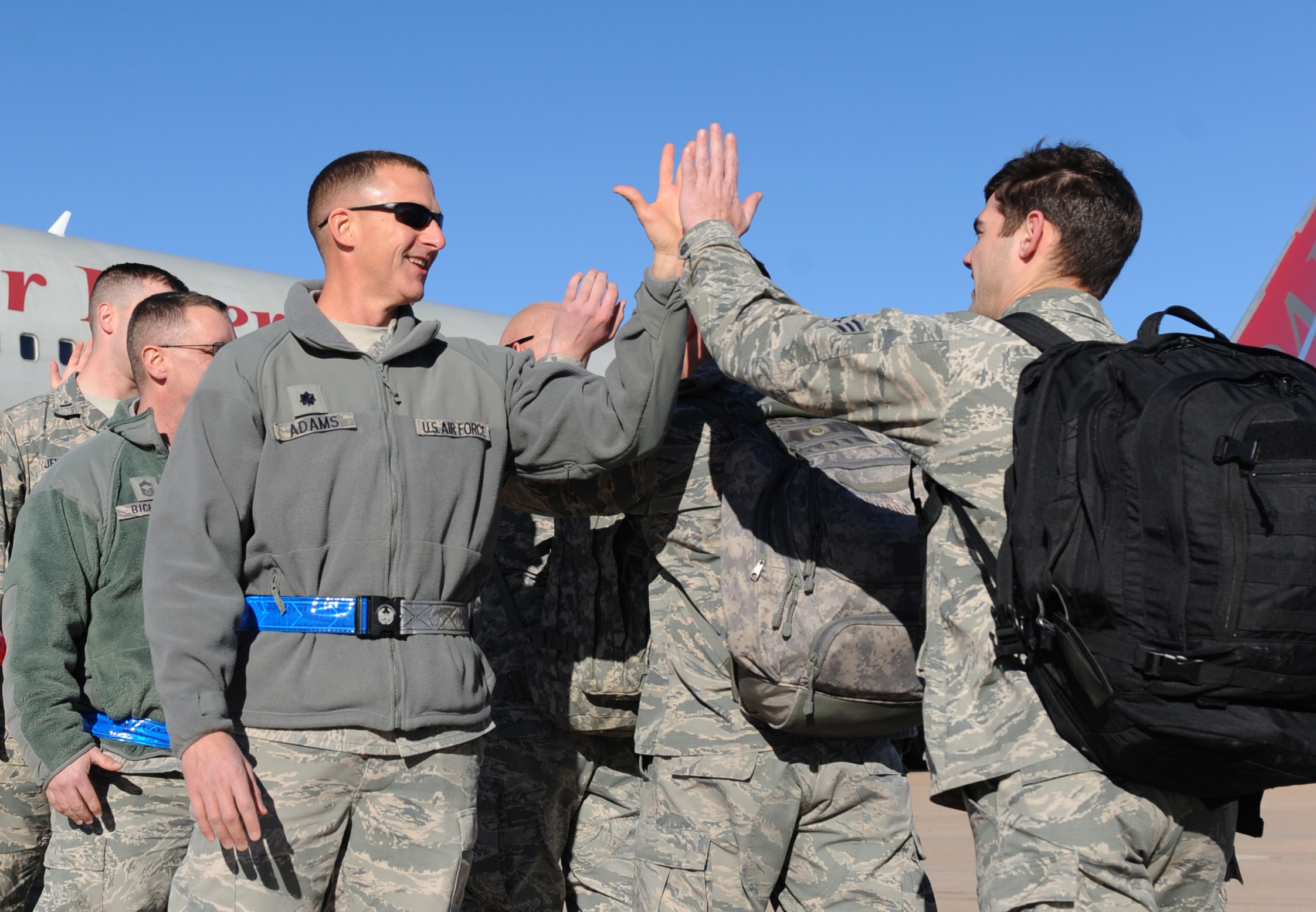 Air Force deploys first complete Block 16 B-1s to Pacific > Dyess Air ...