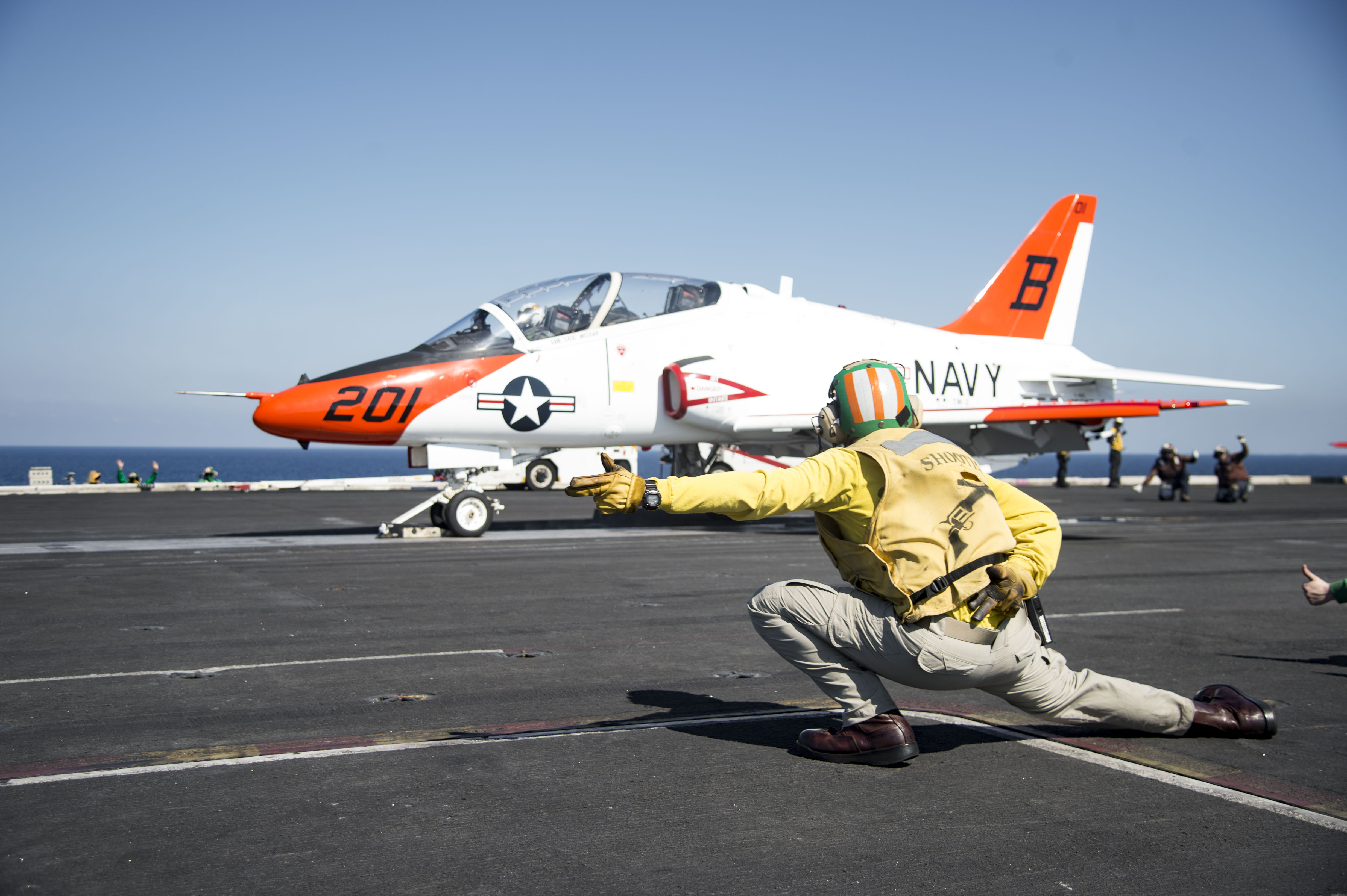 Air Boss Listens to Concerns of T-45C Pilots, Extends Operational Pause ...