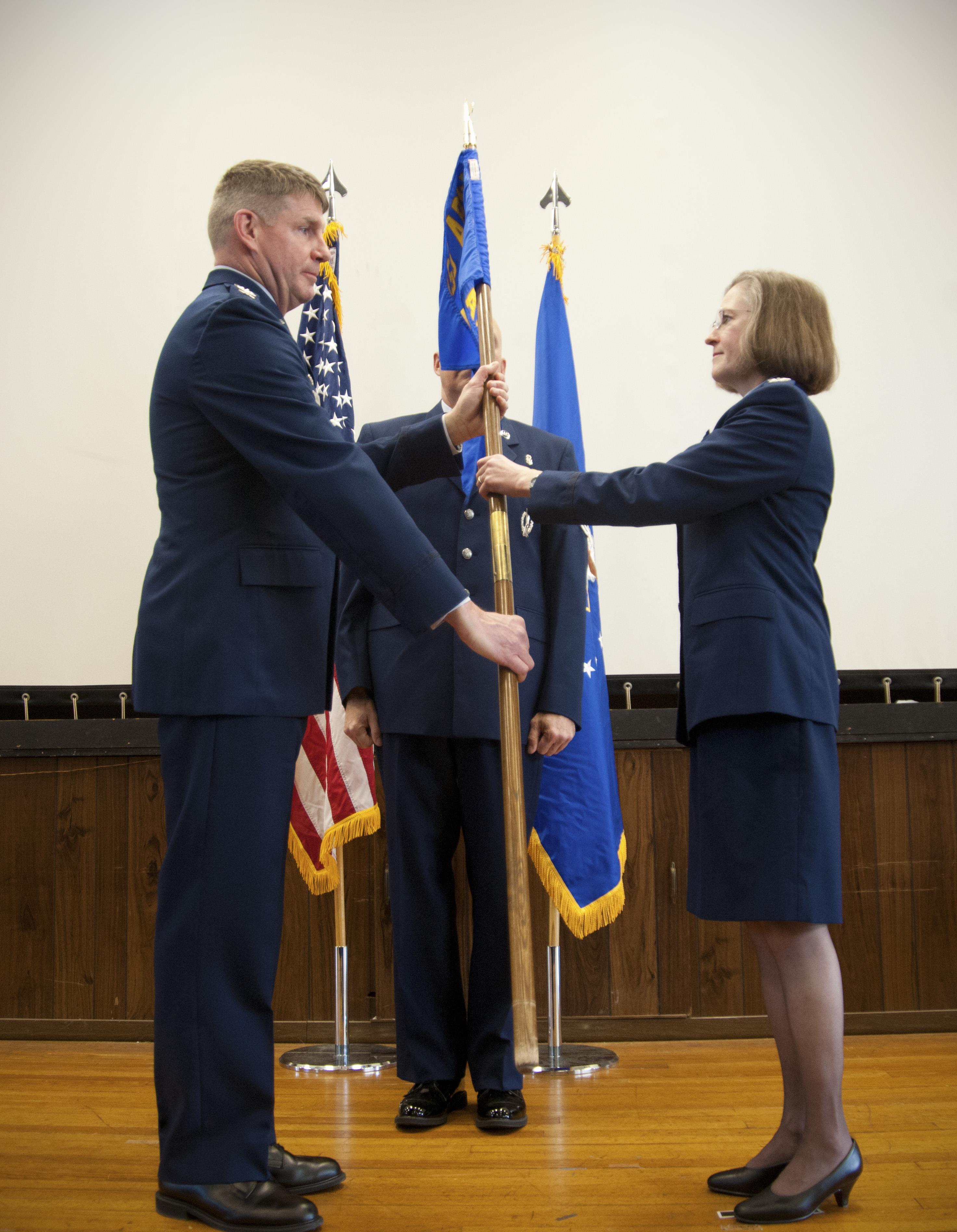 Colonel Kelley assumes command of the 459th AMDS > 459th Air Refueling ...