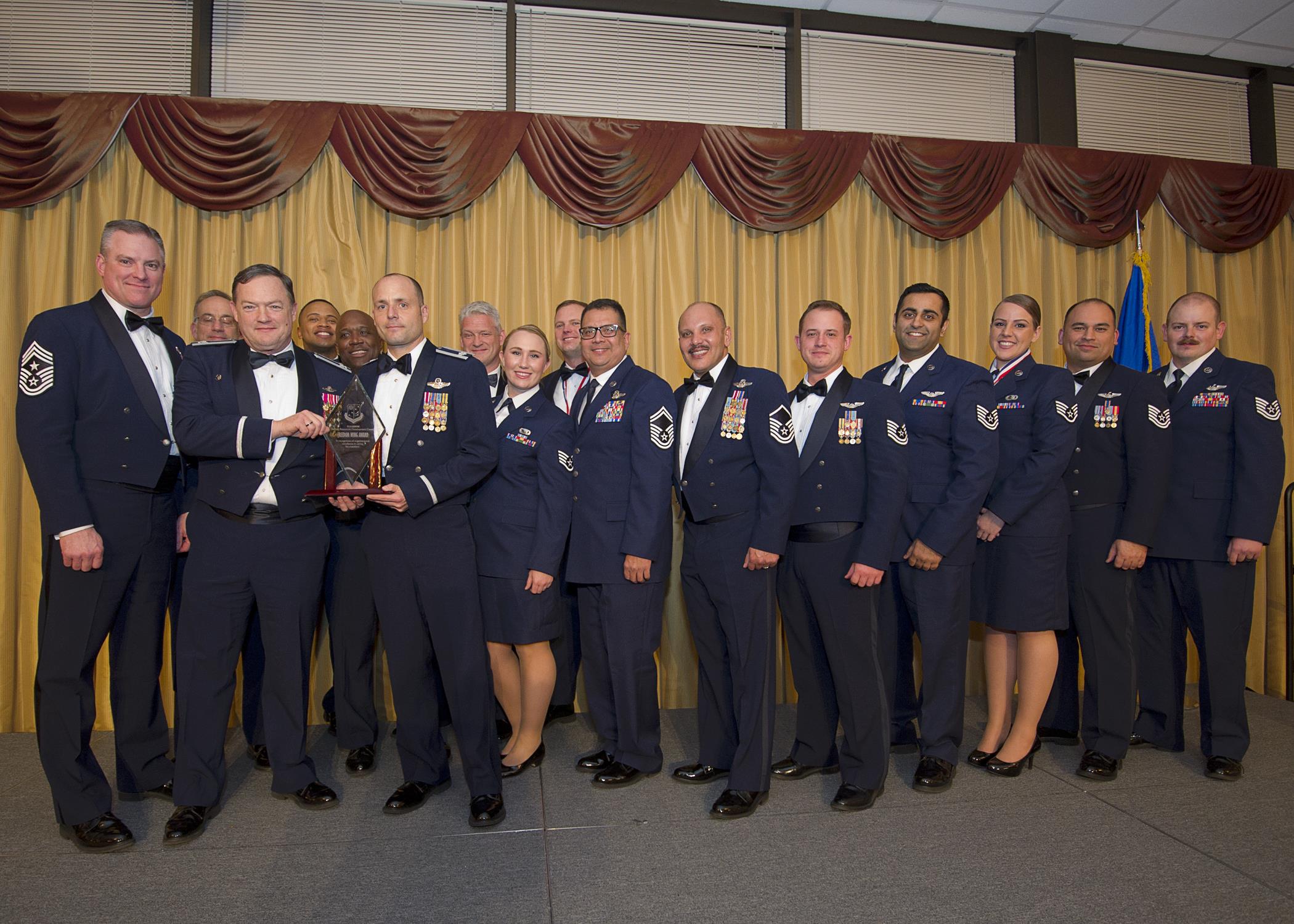 514th Air Mobility Wing Awards Banquet
