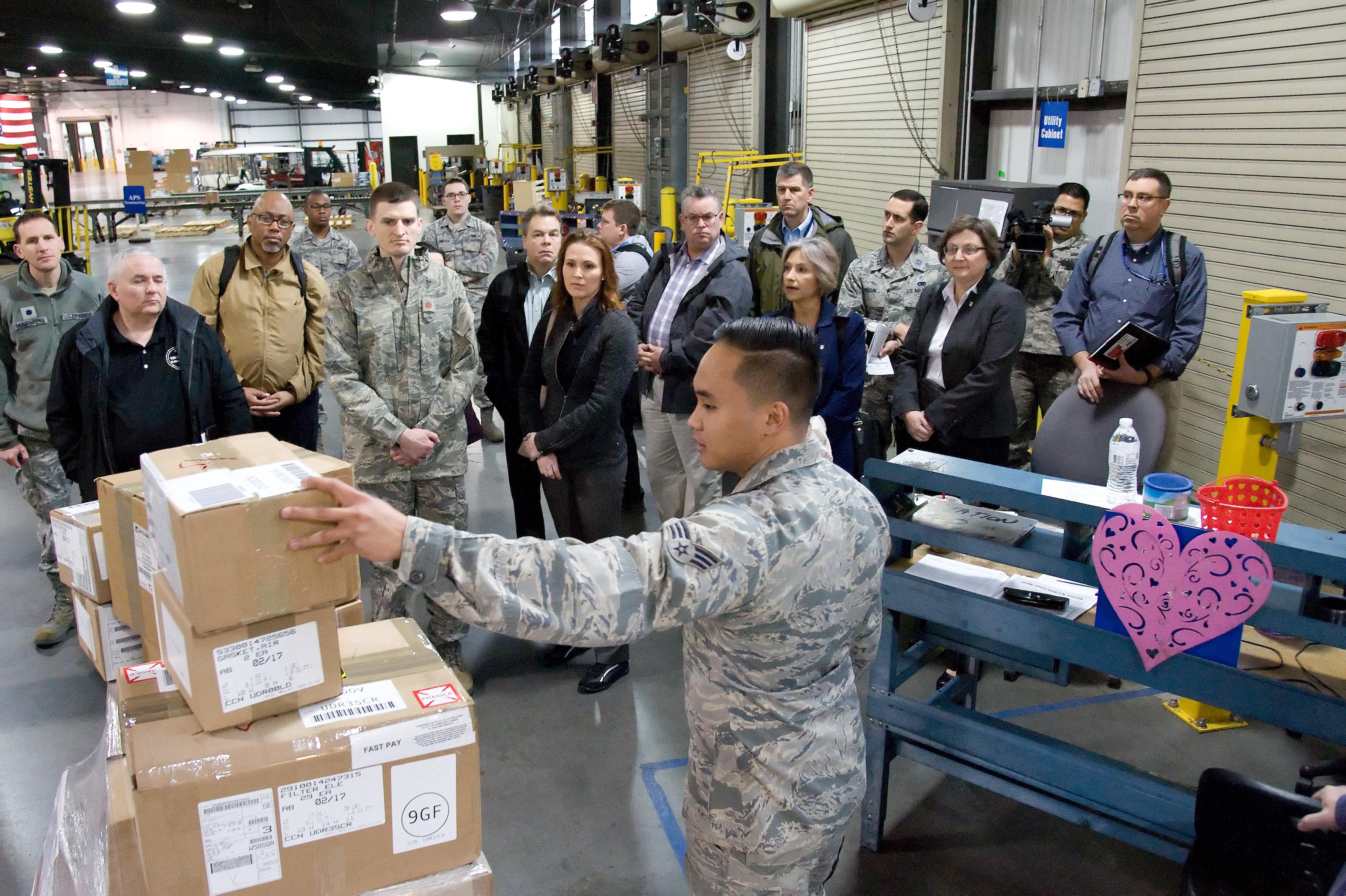 AMC paves ground for Aerial Port of the Future > Dover Air Force Base ...