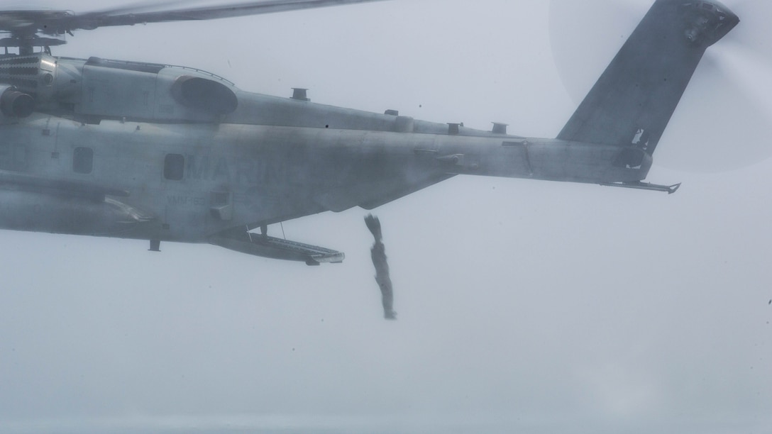 11th Marine Expeditionary Unit Martime Raid Force Conducts Helocasting