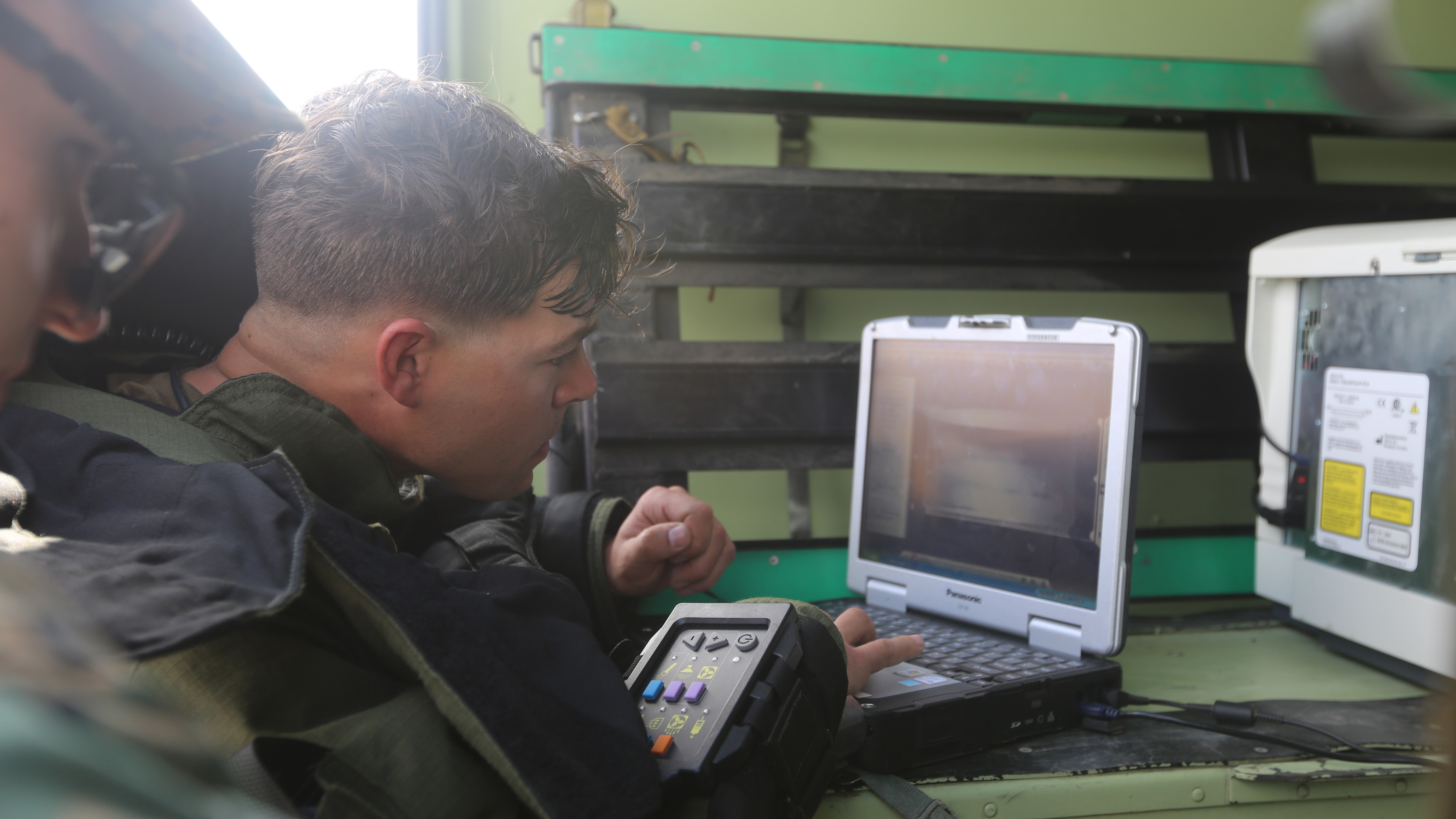 15th MEU's bomb squad annihilates IED threat > United States Marine ...