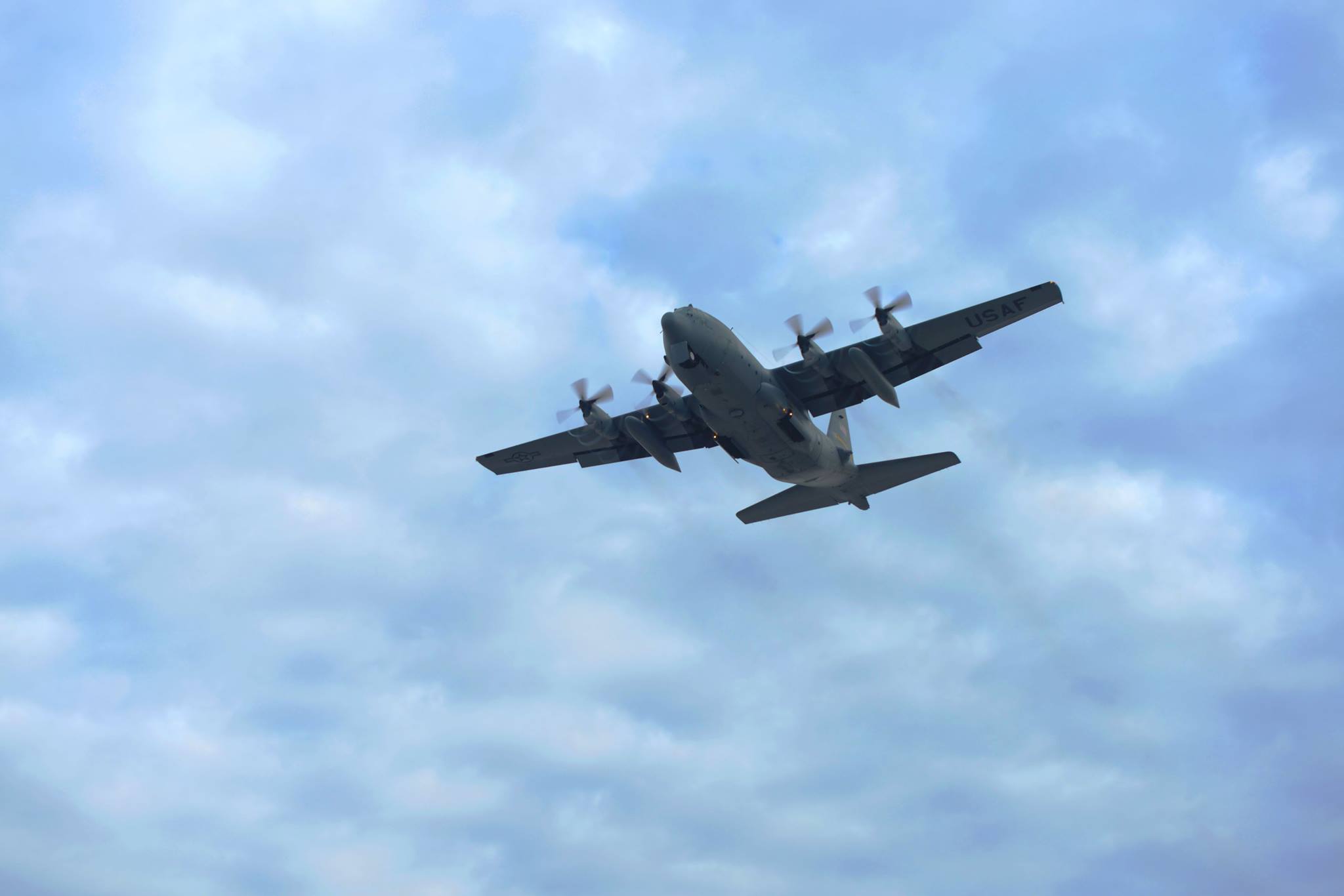 Flying Yankees back in the fight!!! > 103rd Airlift Wing > Article Display