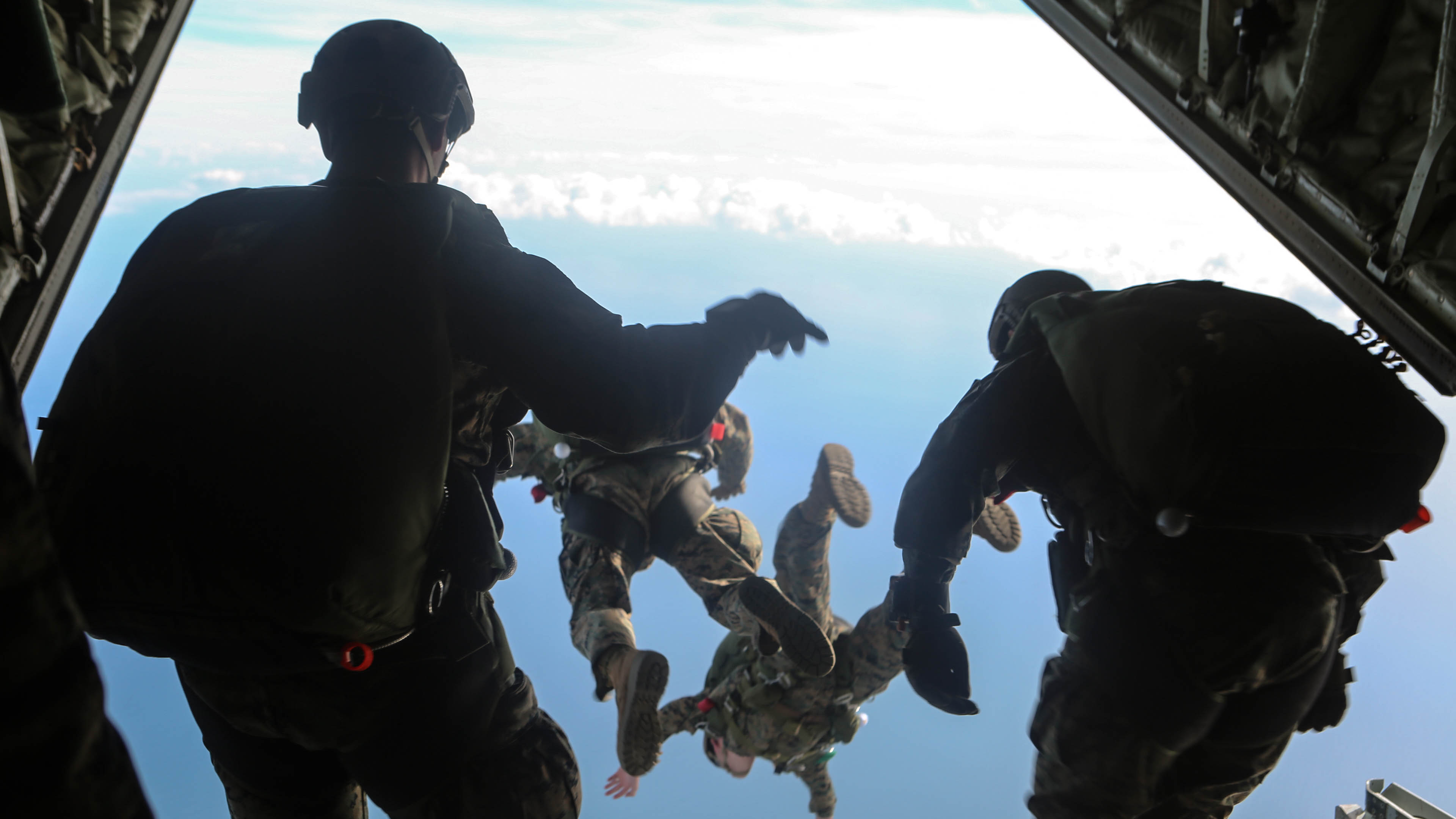 Leap of faith > United States Marine Corps Flagship > News Display