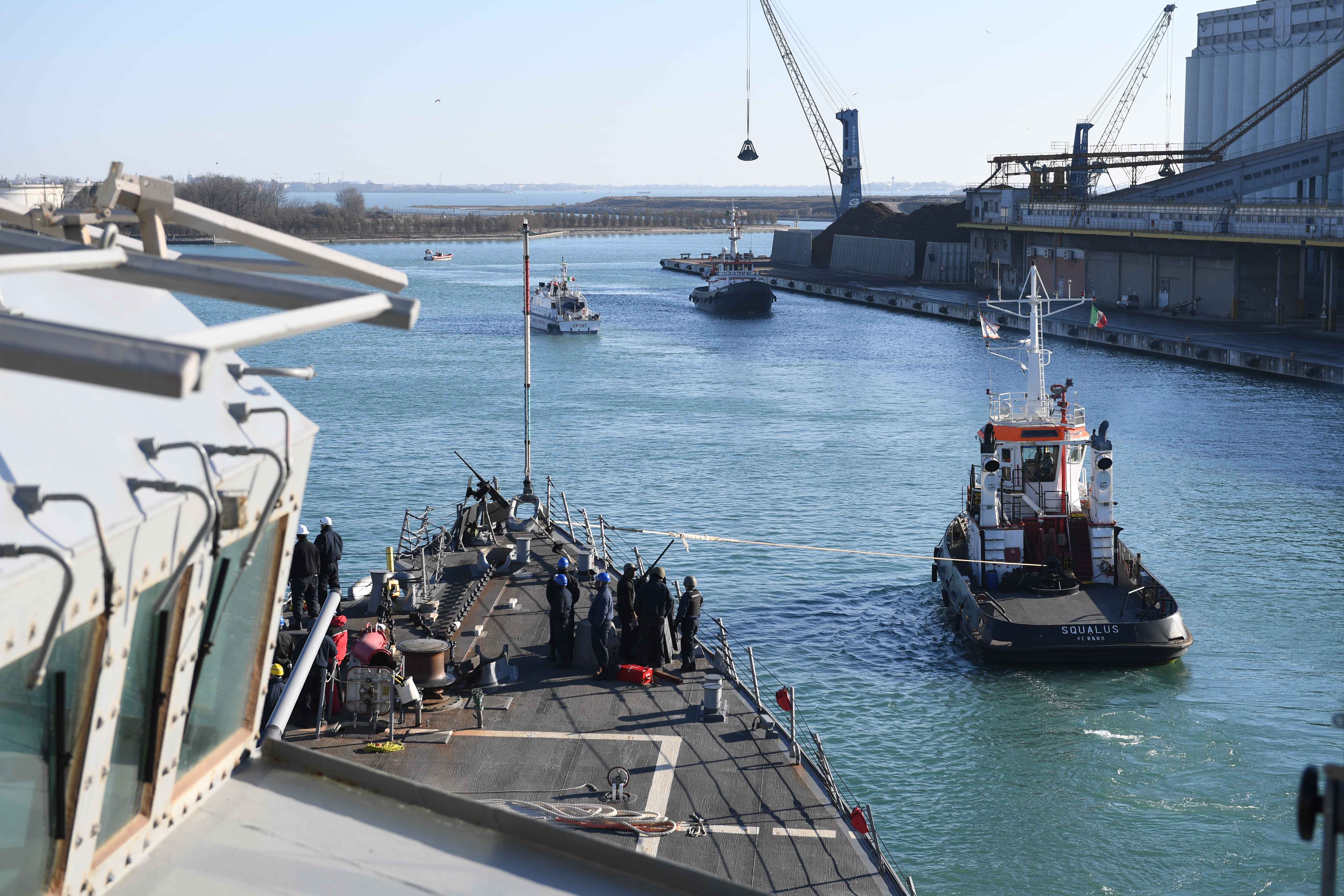 USS Porter Departs Venice, Italy > United States Navy > News Display