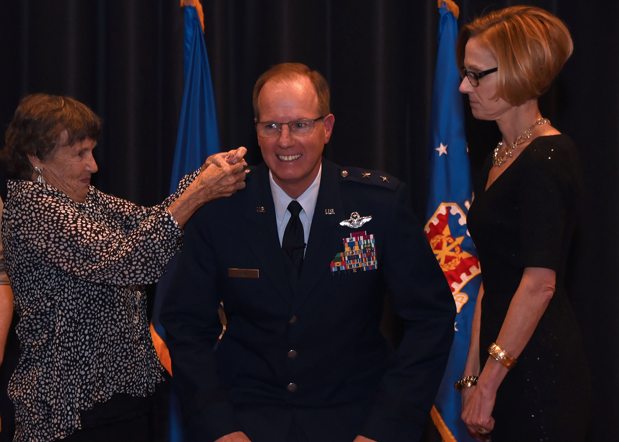Scanlan promoted to major general > Ramstein Air Base > Article Display