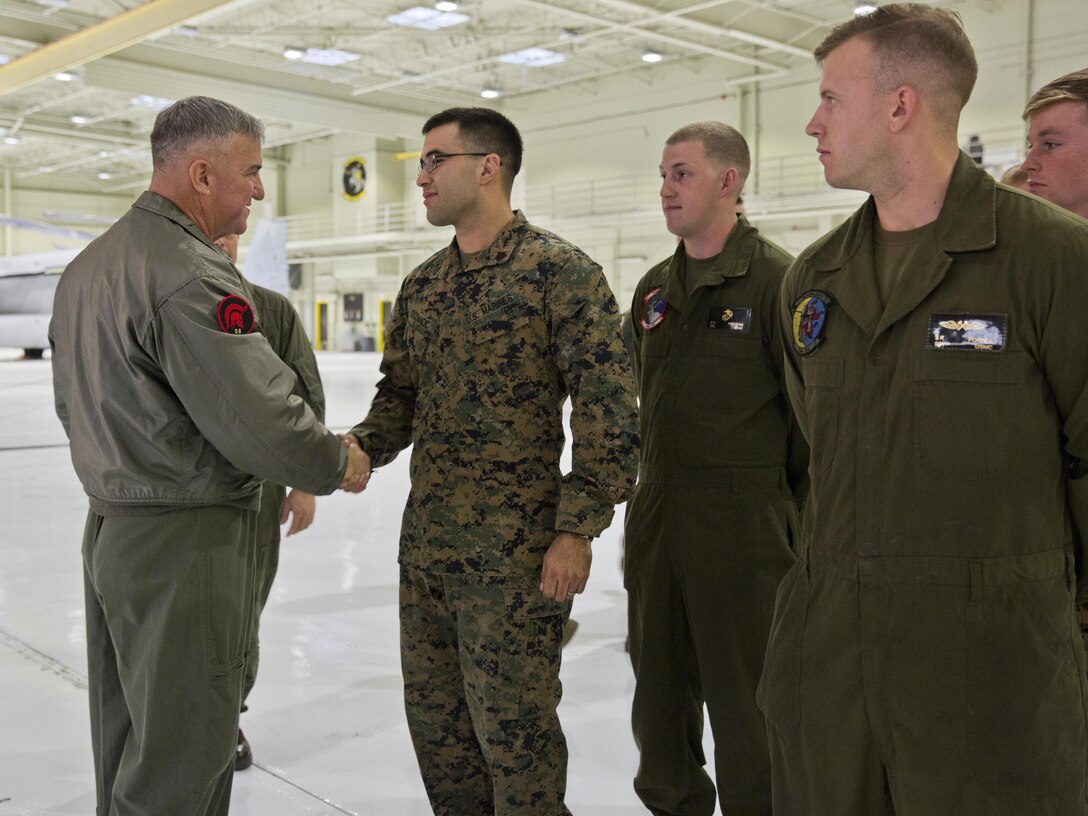 ACMC Visits Marine Corps Air Station Miramar