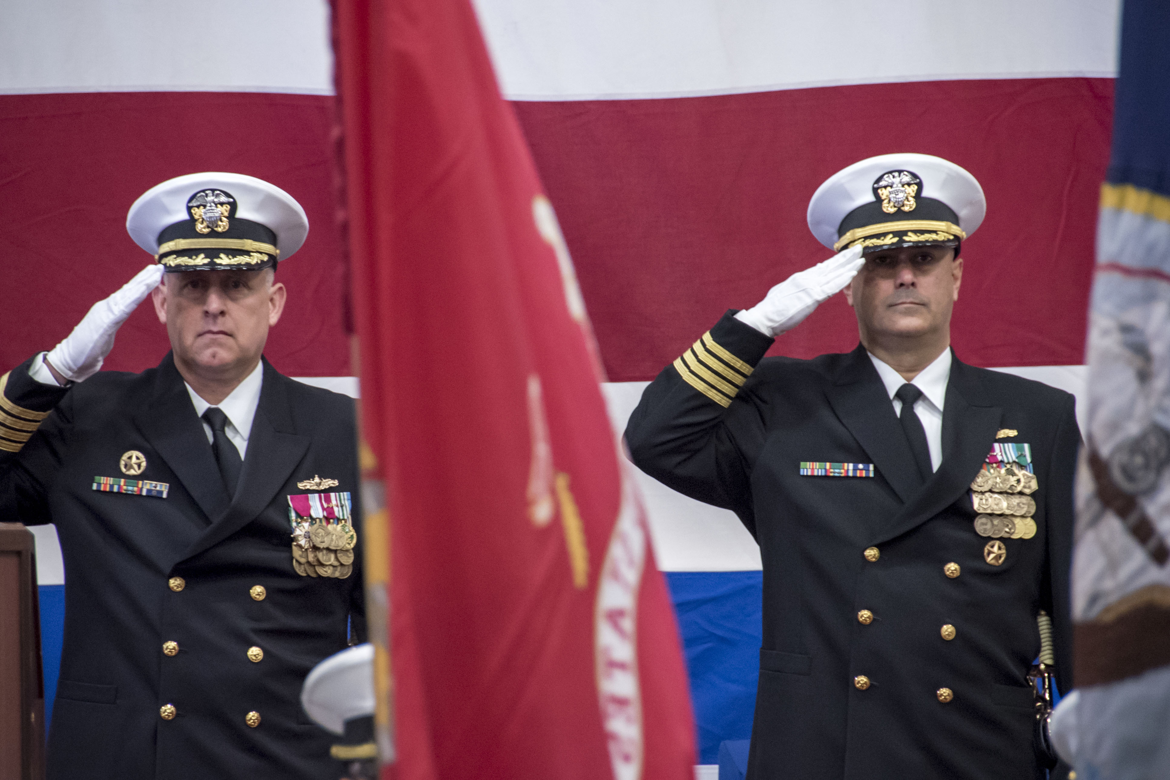 Helm of PHIBRON 11 Changes Hands > United States Navy > News Stories