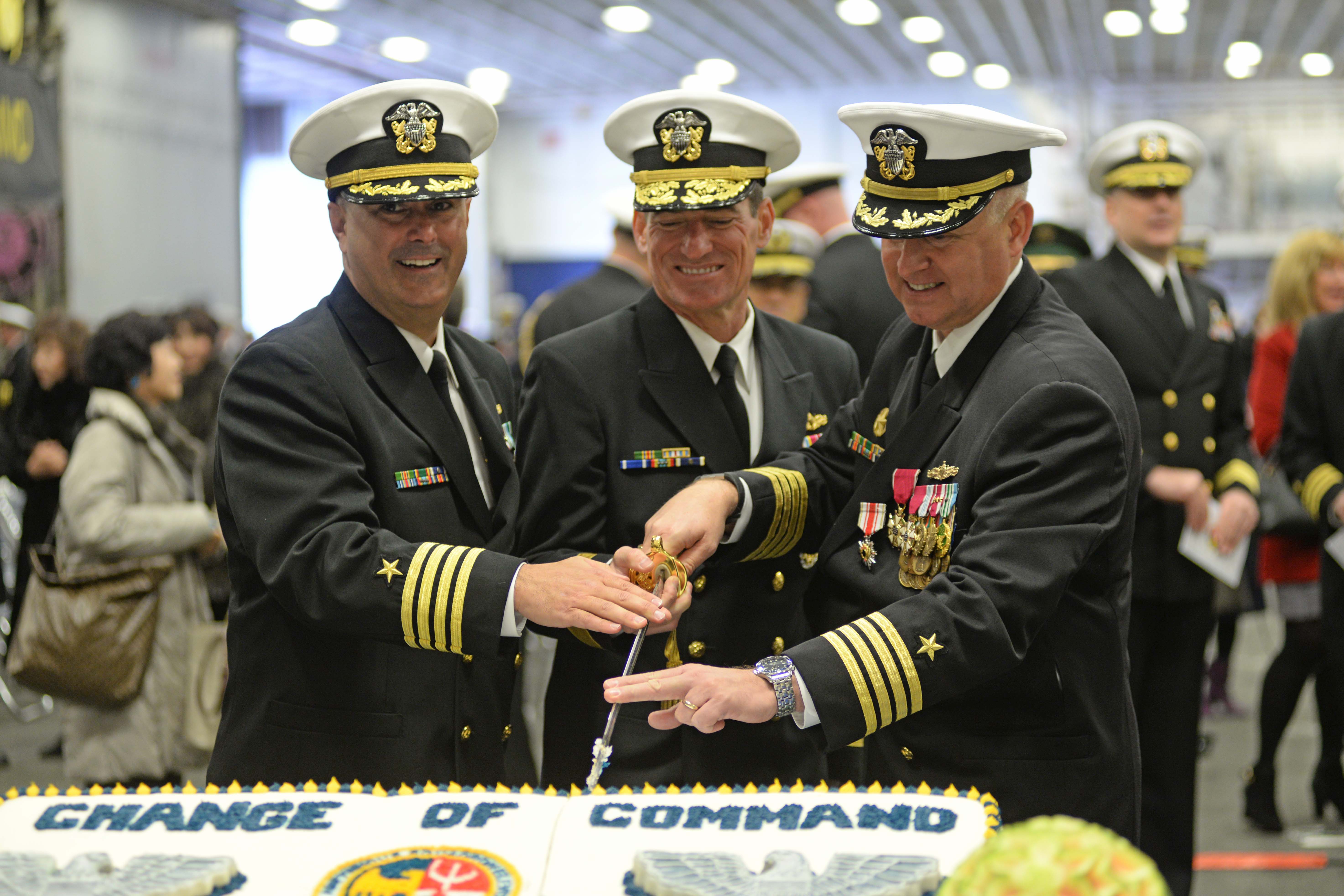 Helm of PHIBRON 11 Changes Hands > United States Navy > News Stories