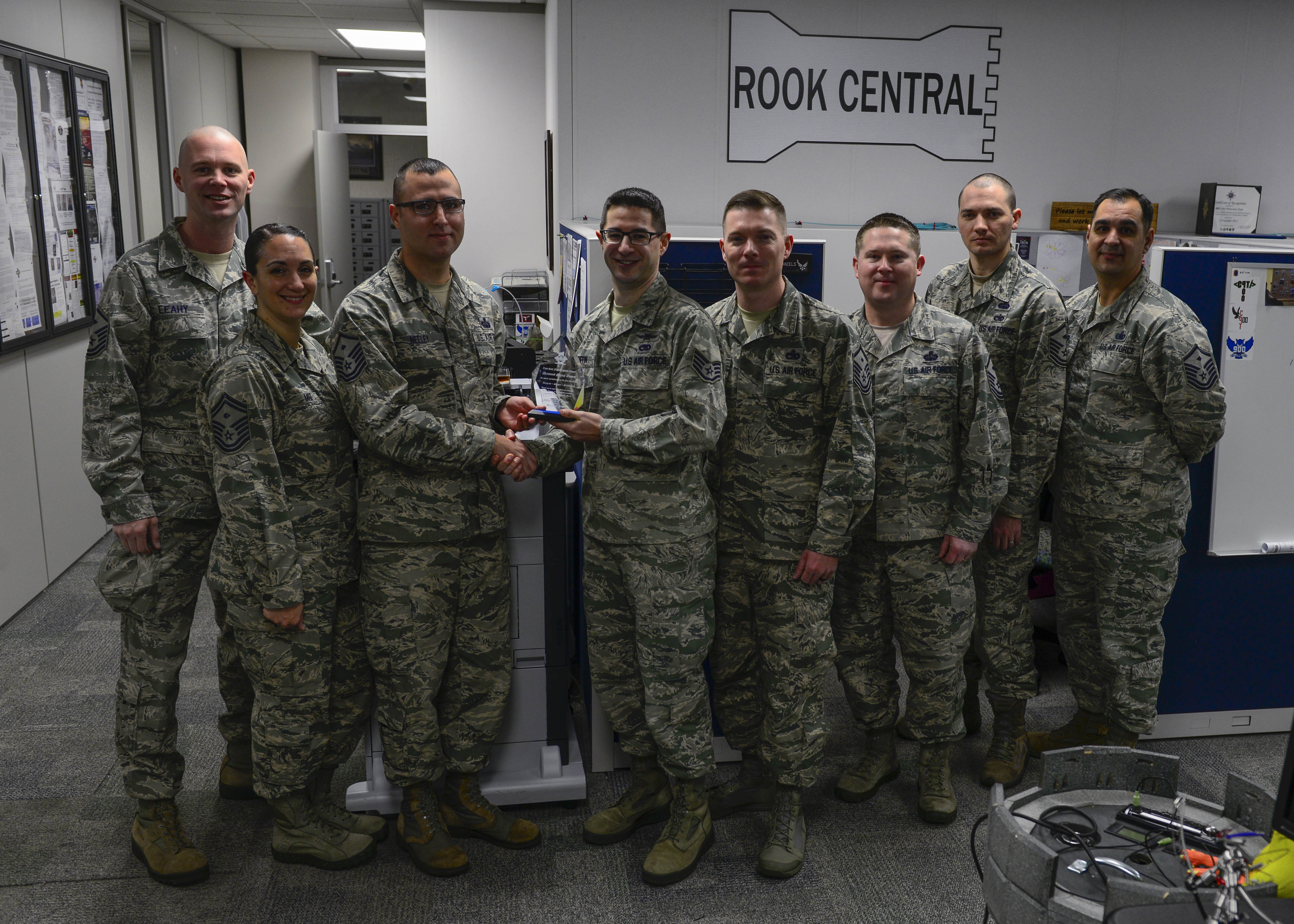 Griffin receives Diamond Sharp Award > Scott Air Force Base > Article ... Griffin receives Diamond Sharp Award > Scott Air Force Base > Article ...