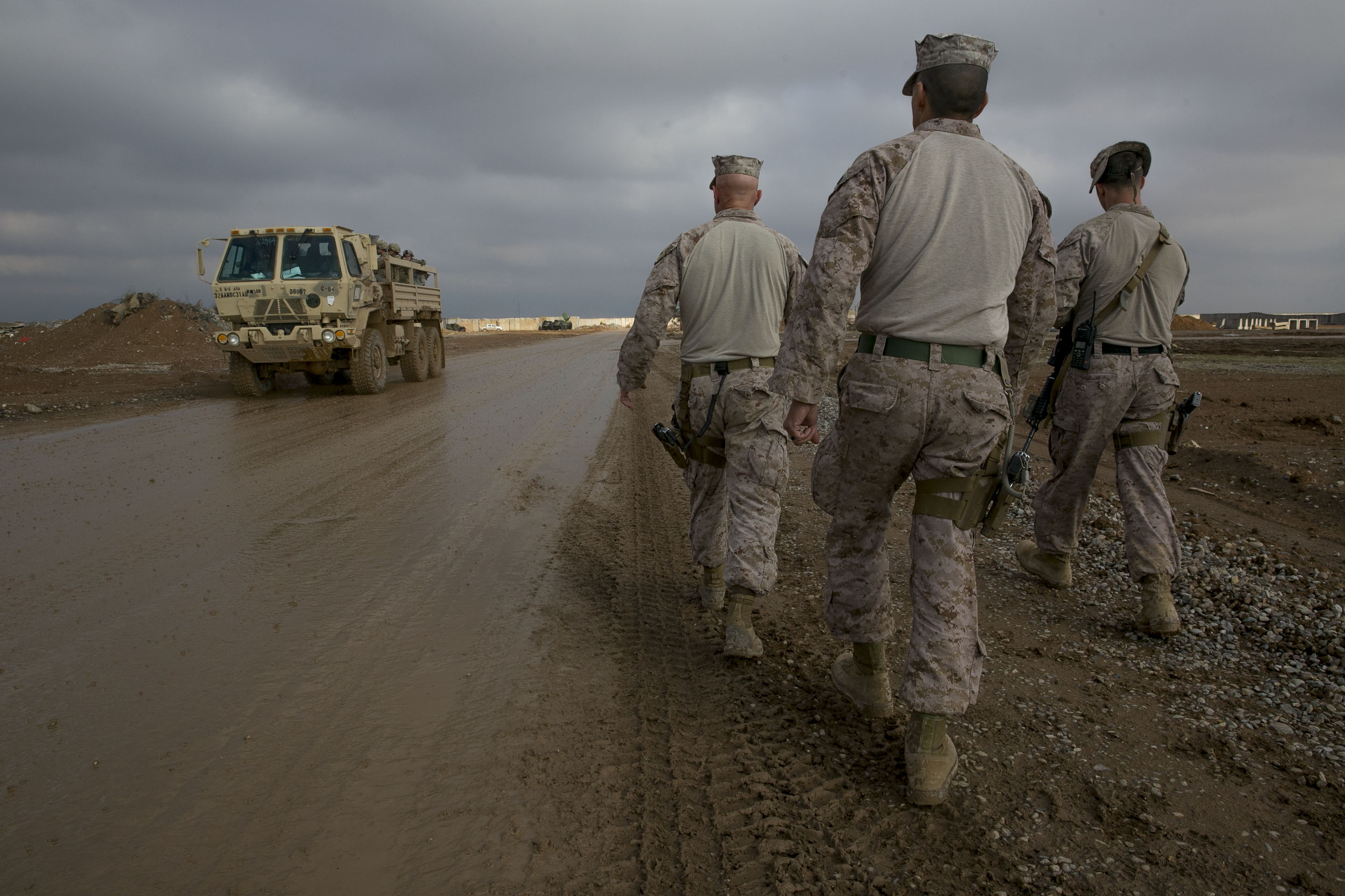 SPMAGTF CO visits Marines in Iraq