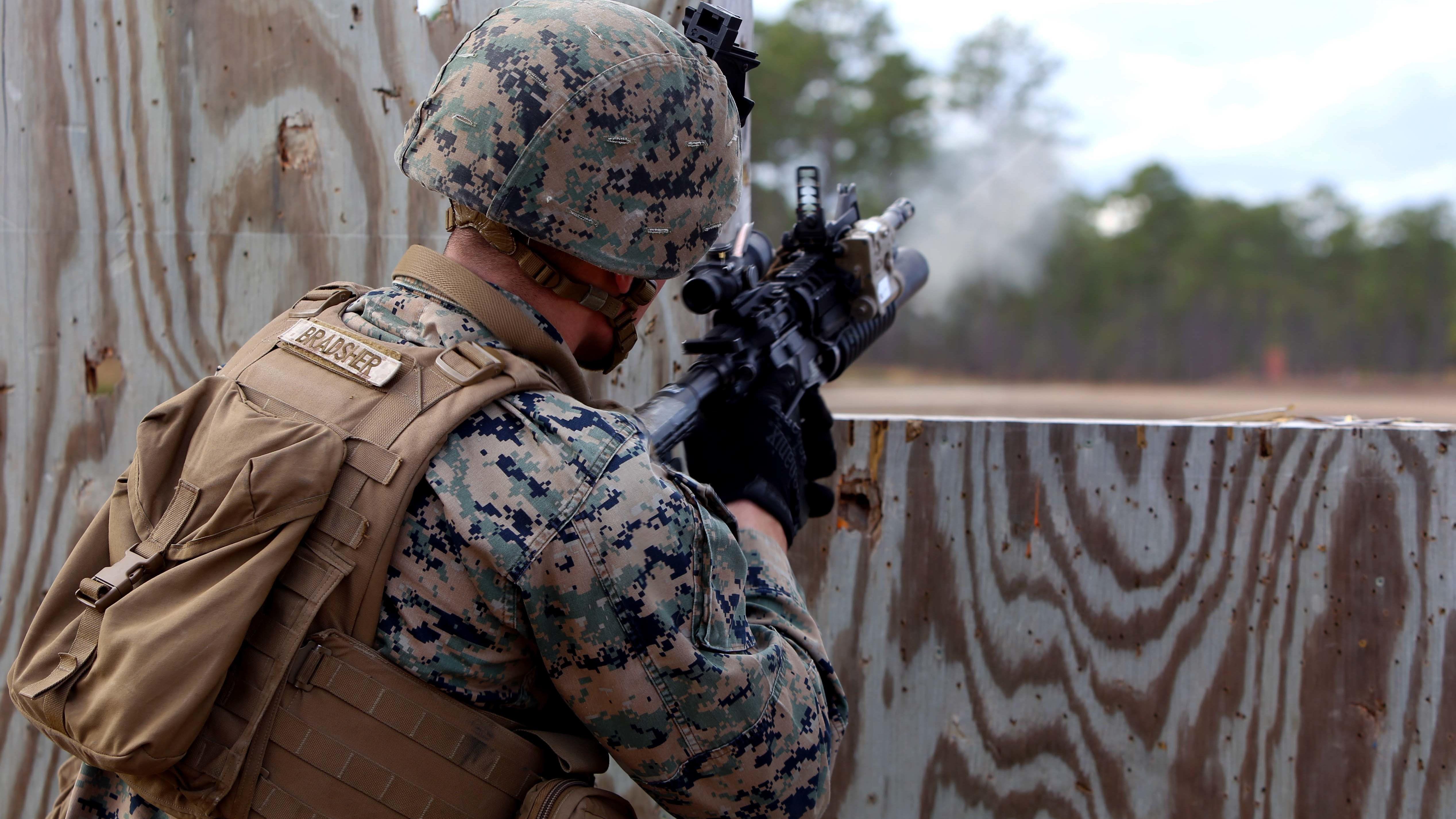 1/8 puts squad leaders to the test > United States Marine Corps ...
