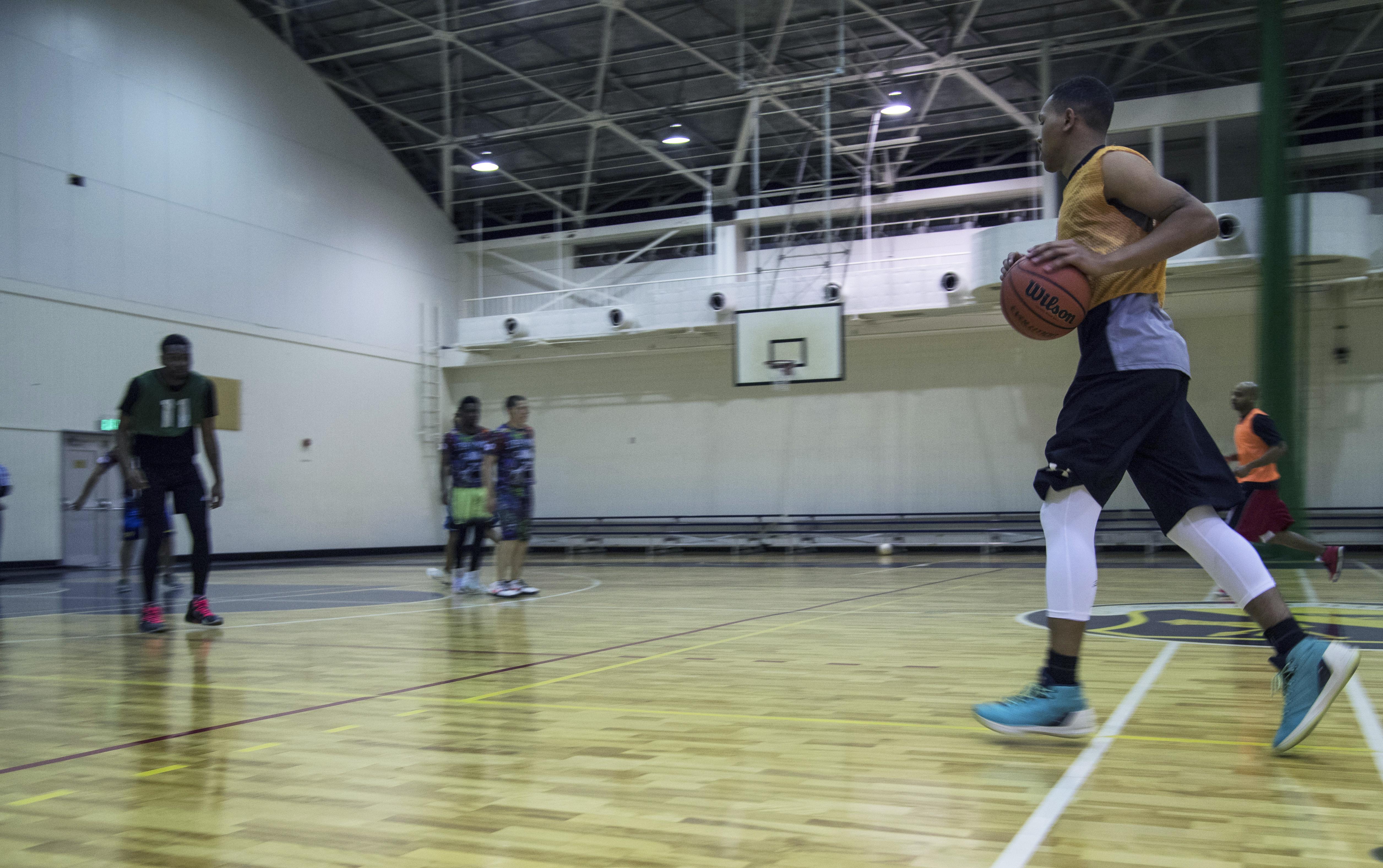 374 MXS defeats 374 CS, wins 46-40