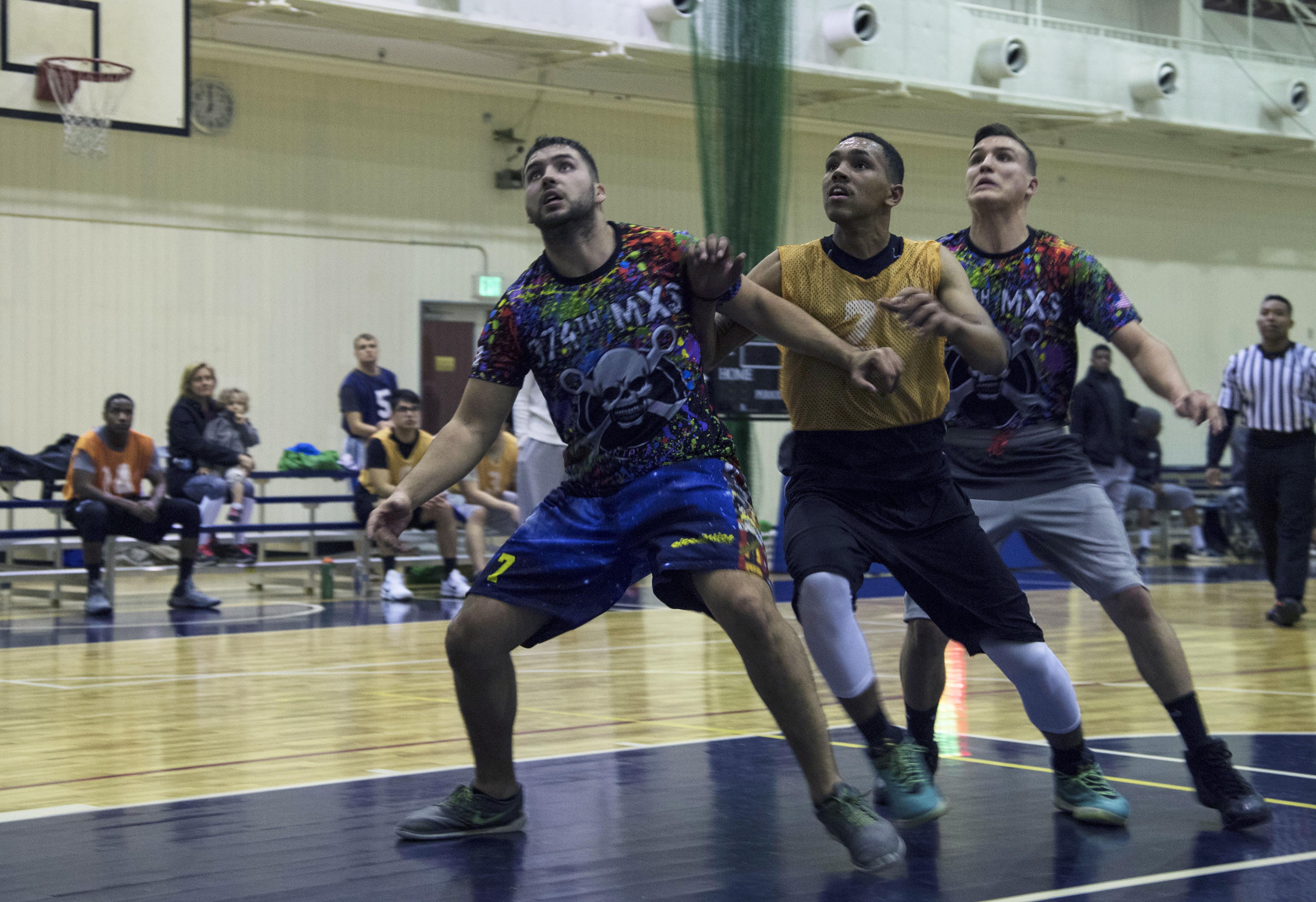 374 MXS defeats 374 CS, wins 46-40