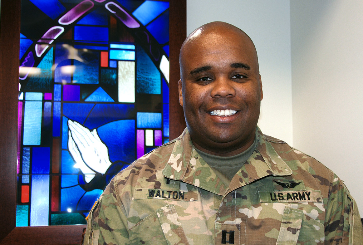 Deputy command chaplain broadens religious support to DLA reservists ...