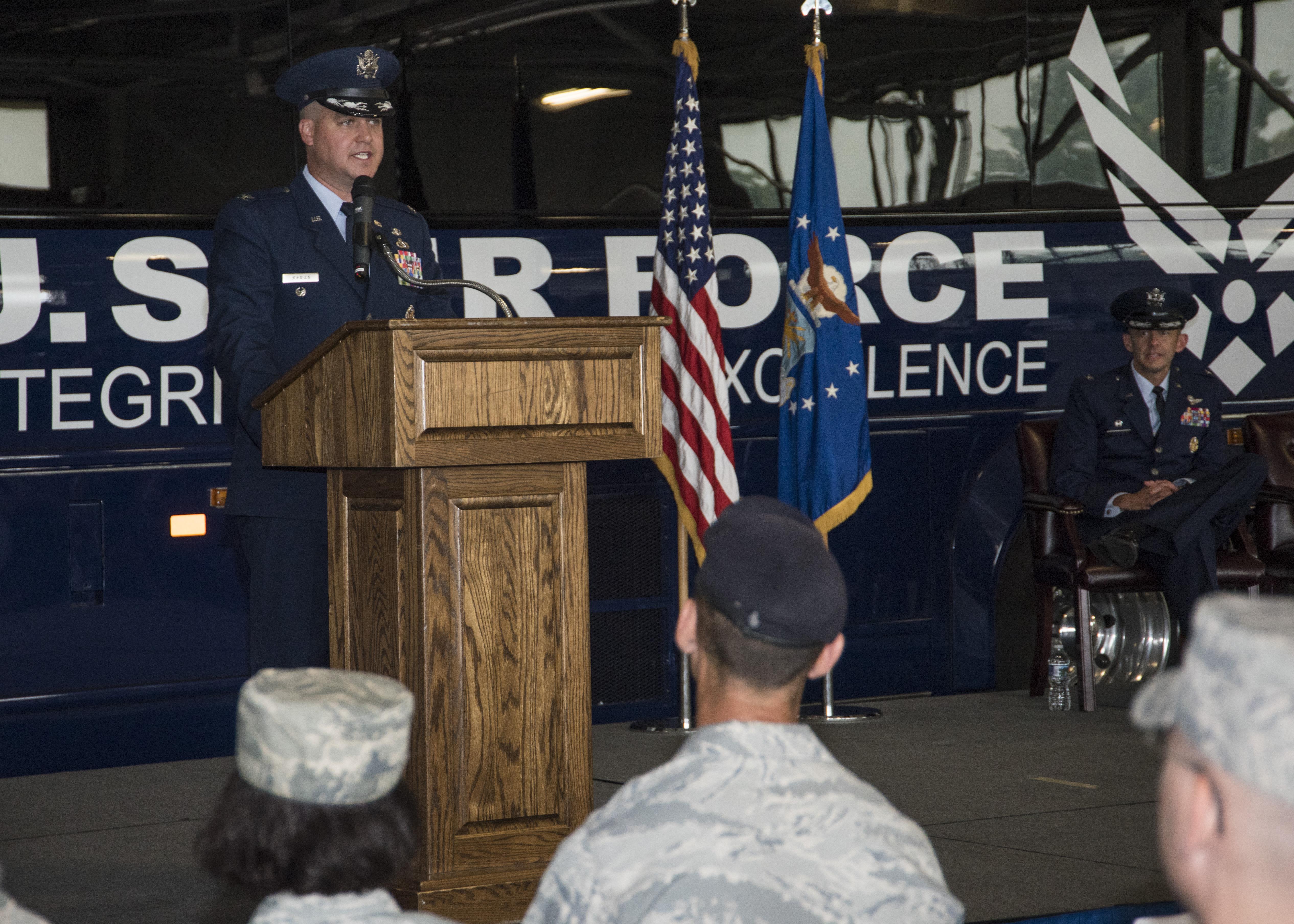 11 MSG welcomes new commander > Joint Base Andrews > Article Display