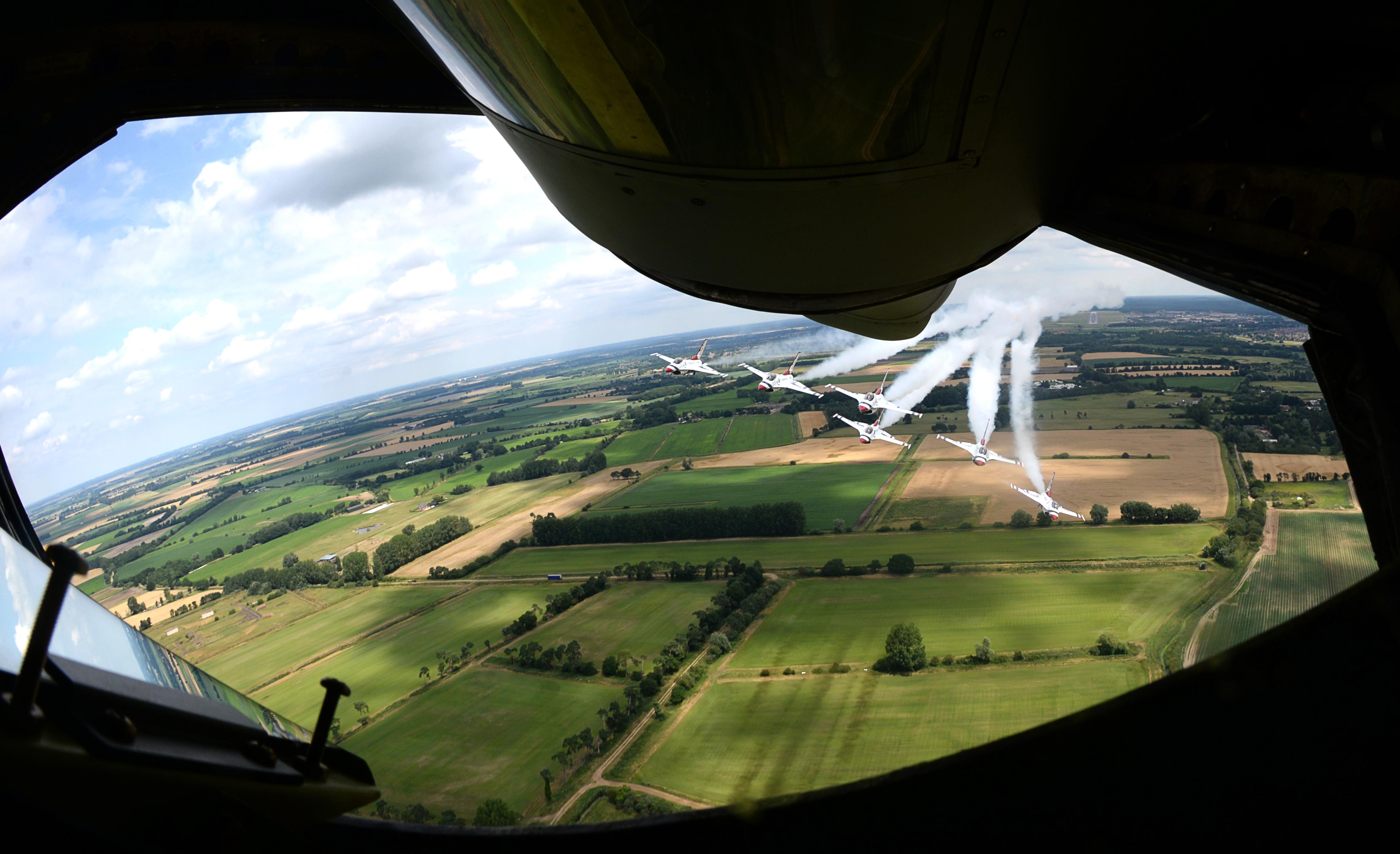 Thunderbirds partner with Bloody Hundredth > Royal Air Force Mildenhall > RAF Mildenhall News
