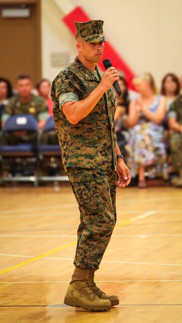 MCAS Beaufort Bids farewell to Buck welcomes Miller > Marine Corps Air ...