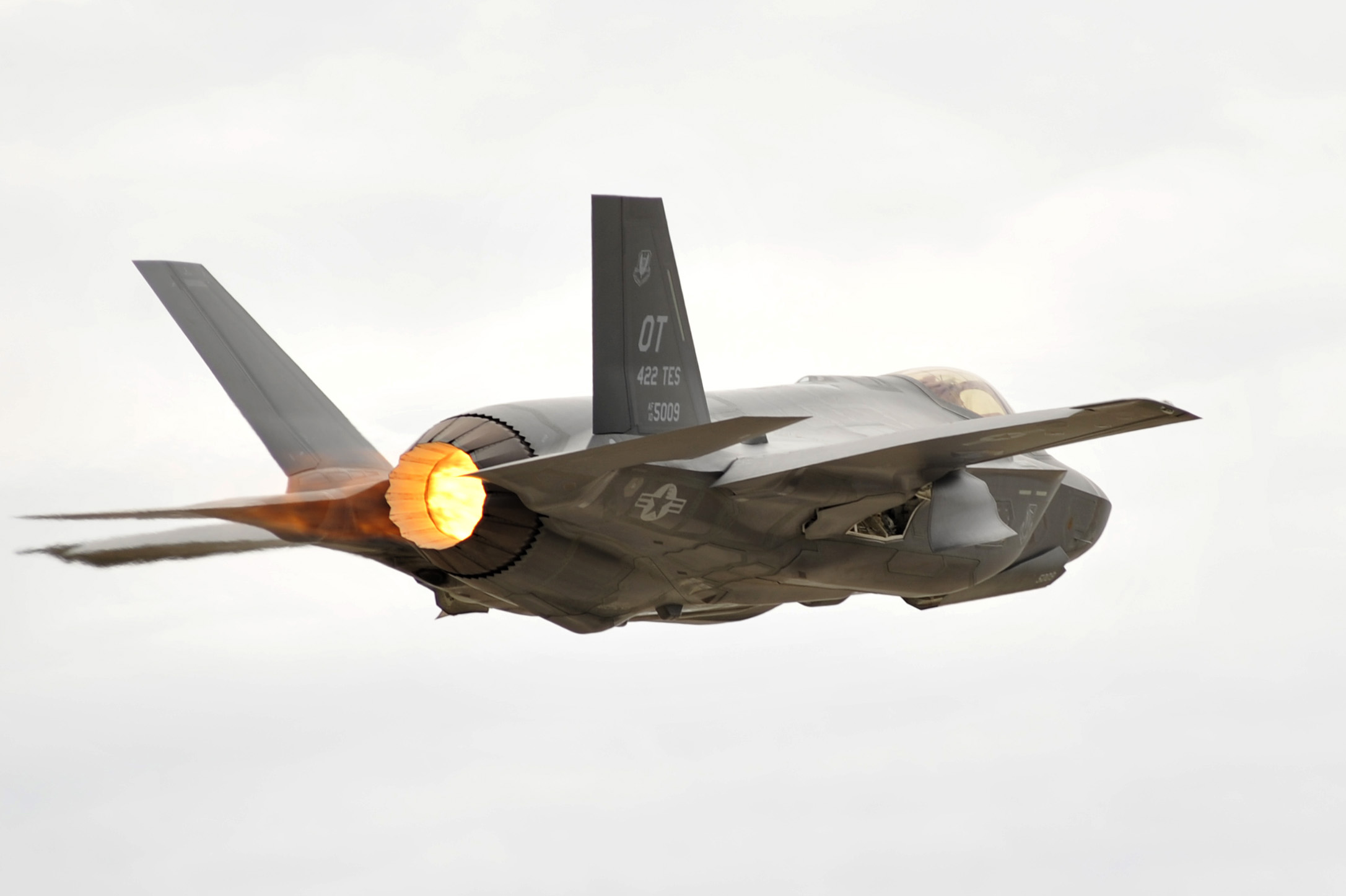 F-35 B-Course Capstone Flights > Luke Air Force Base > Article Display