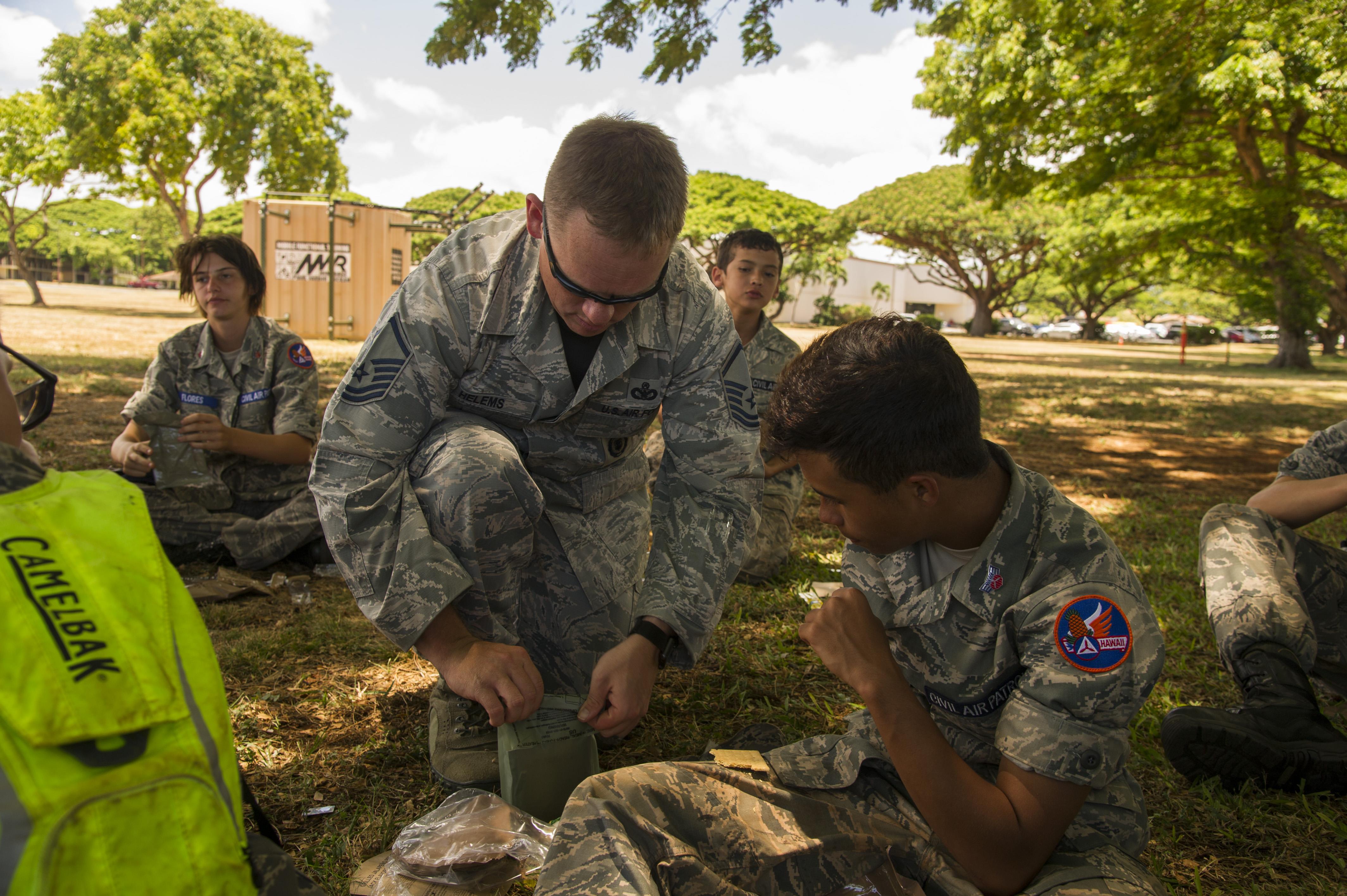 CAP visits 15 Wing > 15th Wing > Article Display
