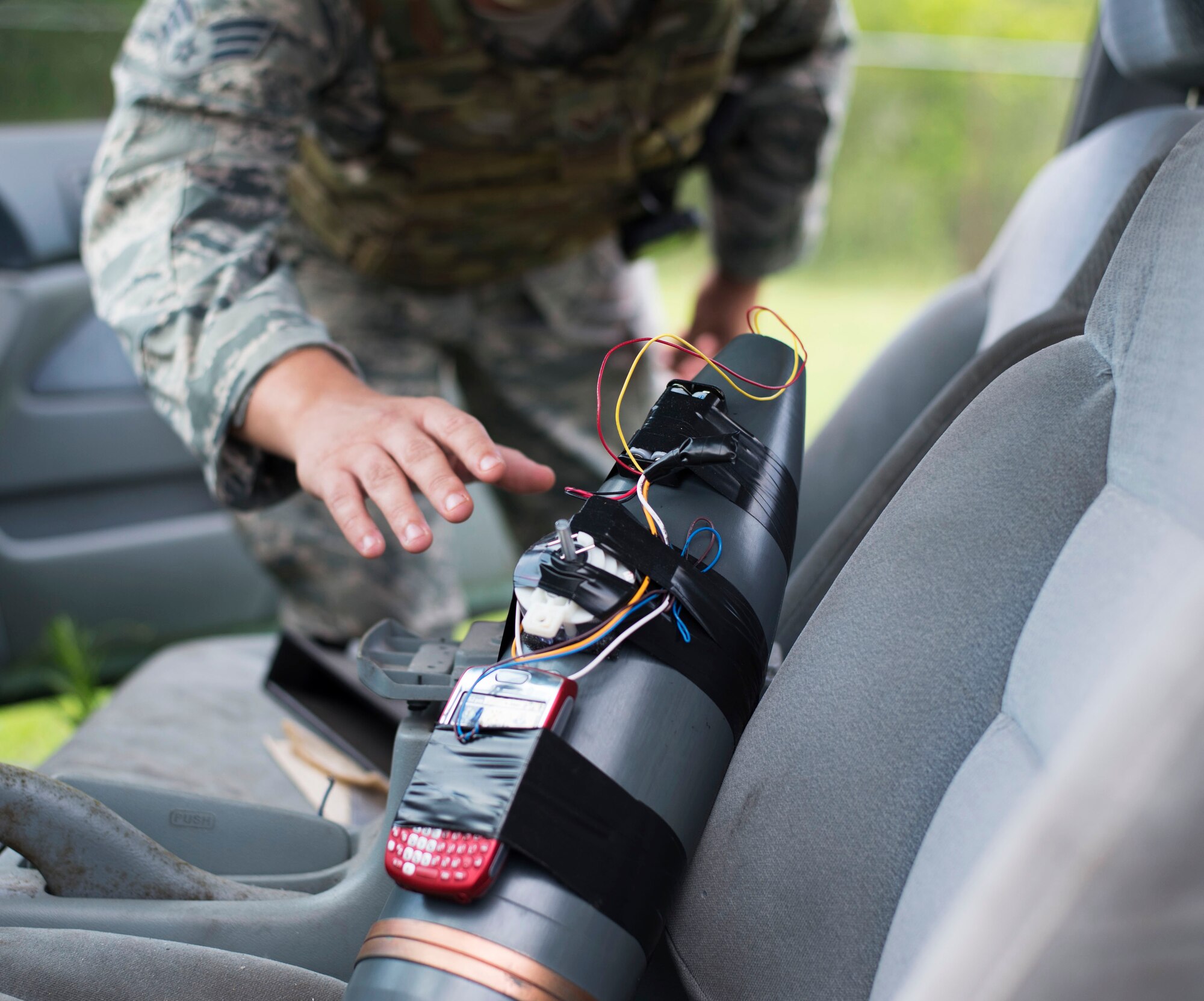 Initial success or total failure: EOD Airmen > MacDill Air Force Base ...