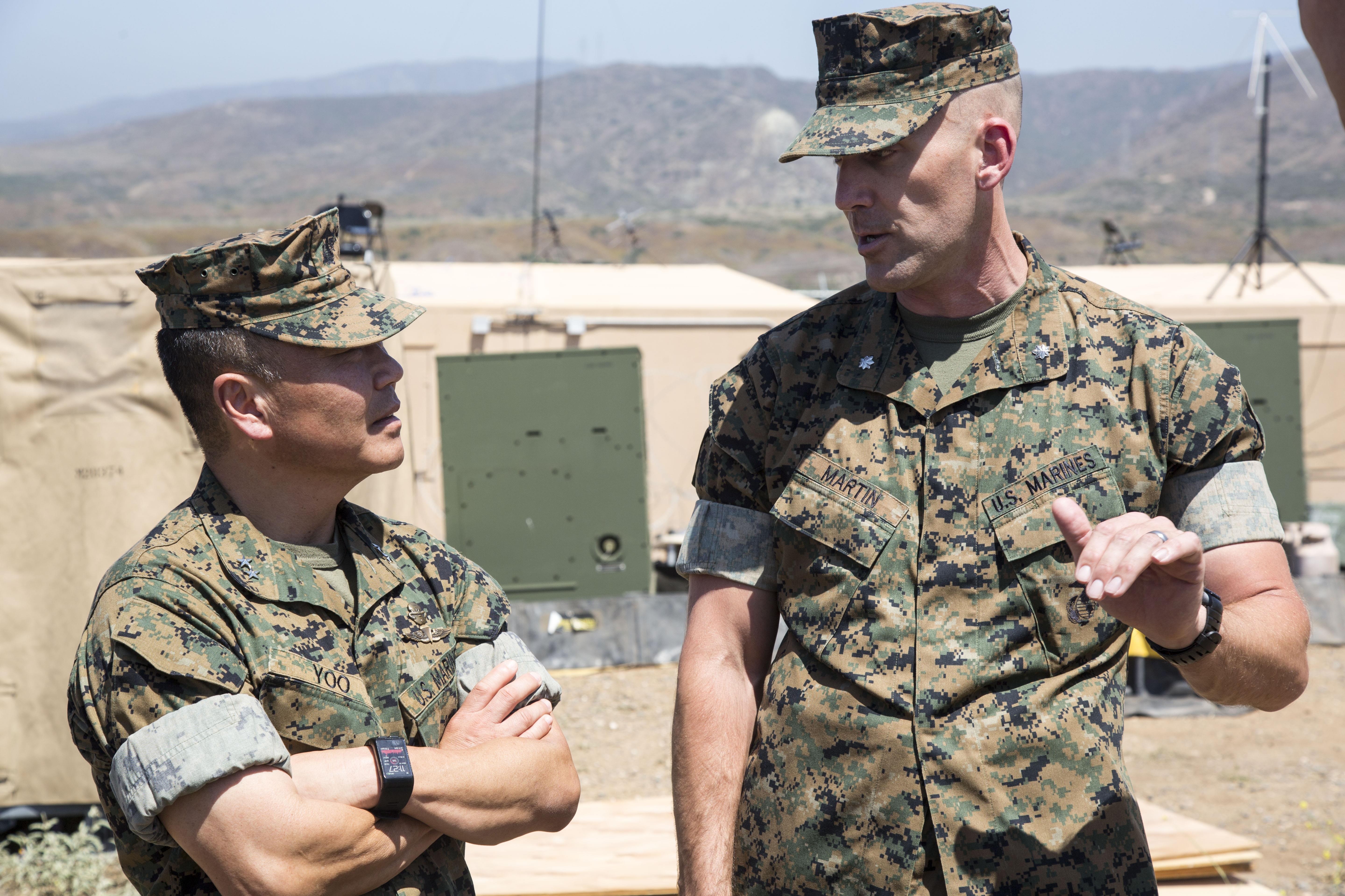 SOCPAC Commander visits 1st MRSB