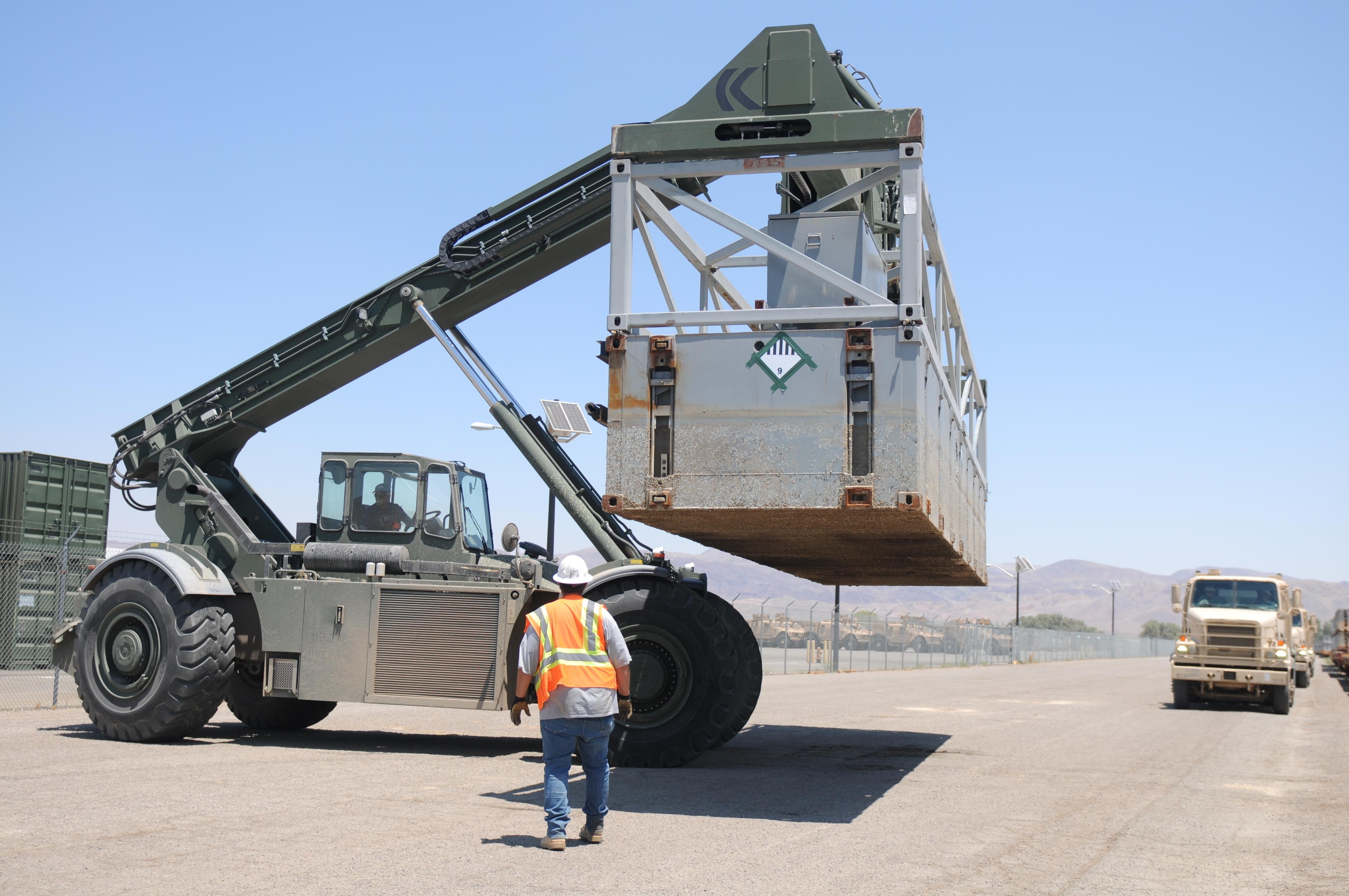 Big Lots West for a 'Cause'