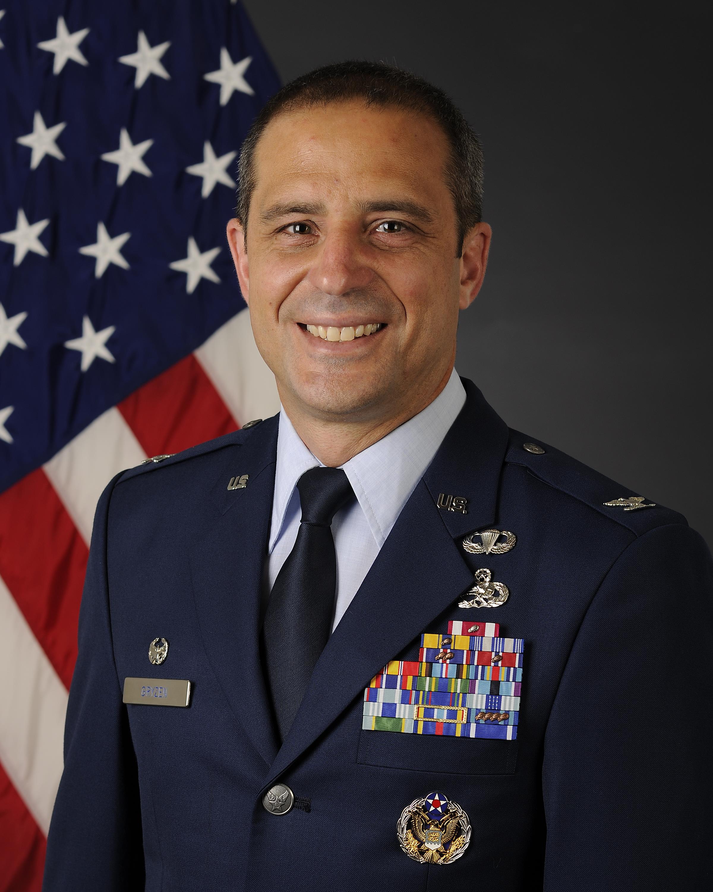 Colonel Peter Gryzen