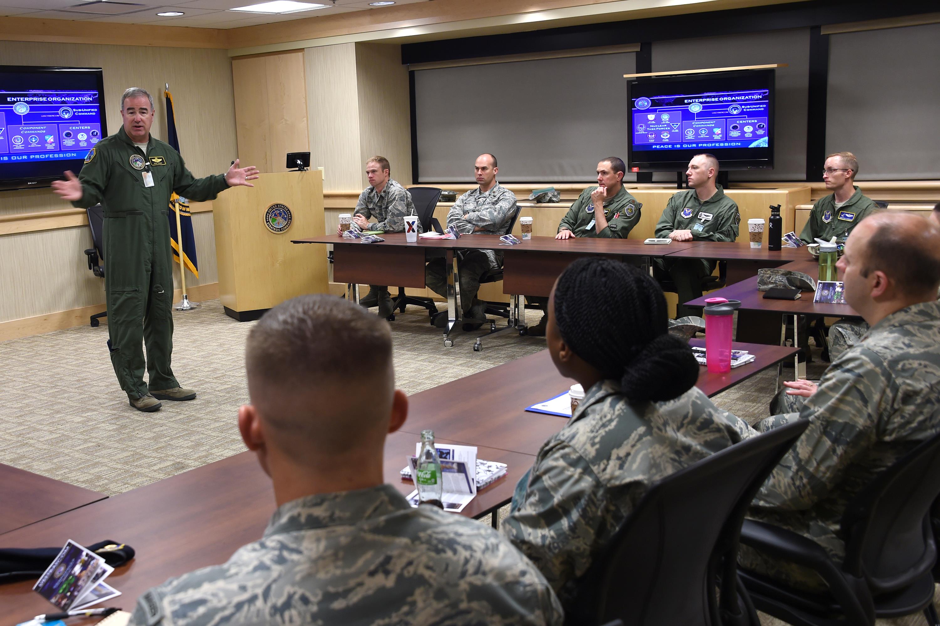 USSTRATCOM hosts SANDS students