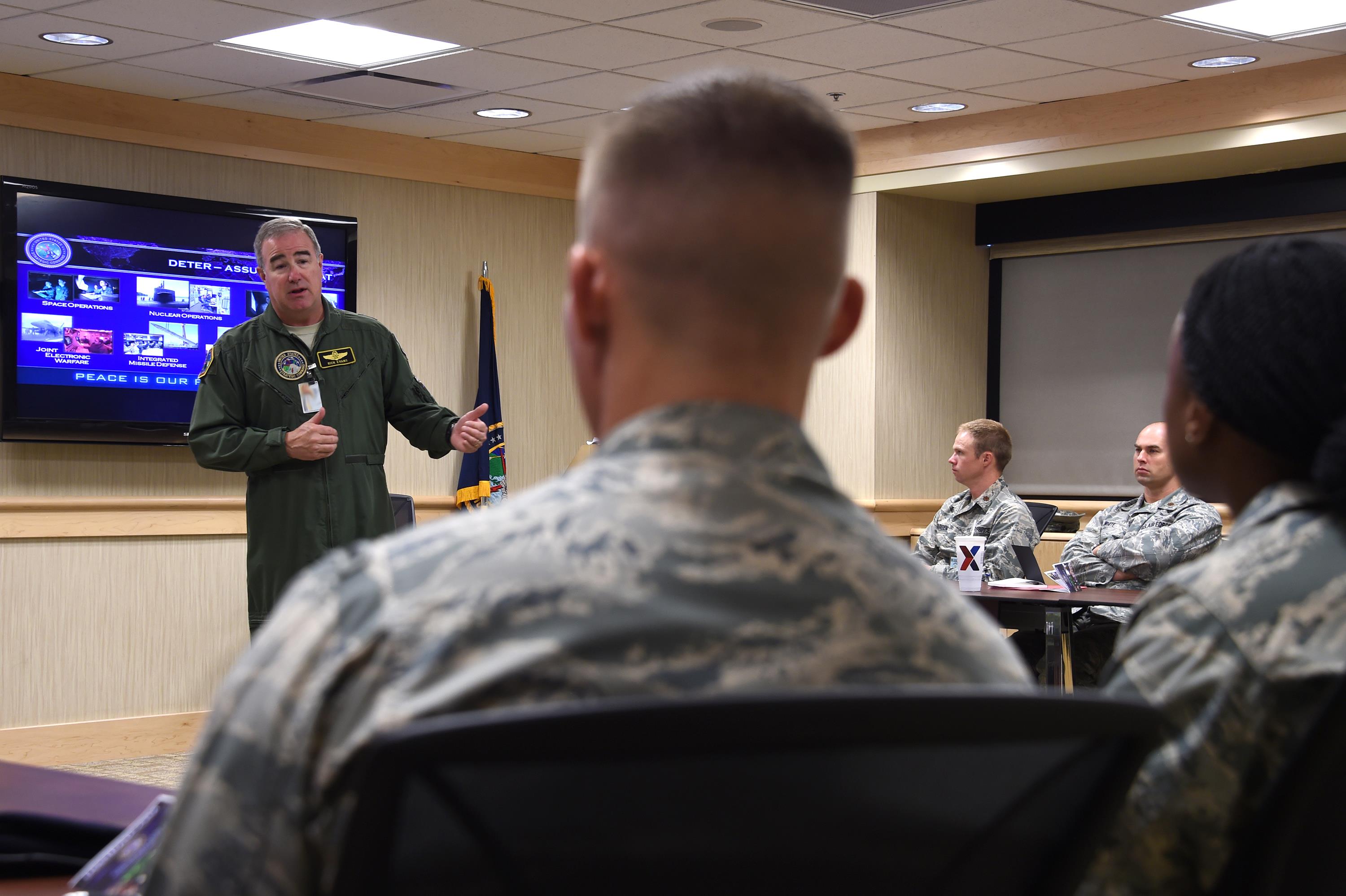 USSTRATCOM hosts SANDS students