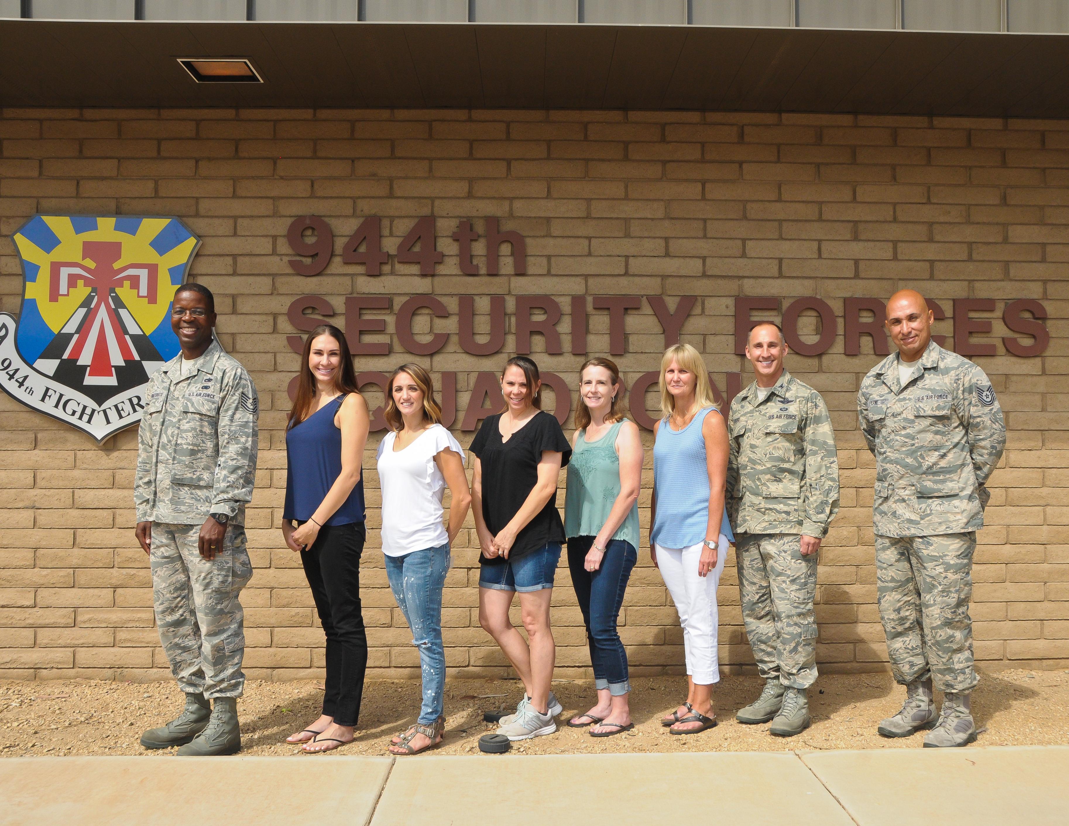 Key Spouses create network of support > 944th Fighter Wing > Article ...