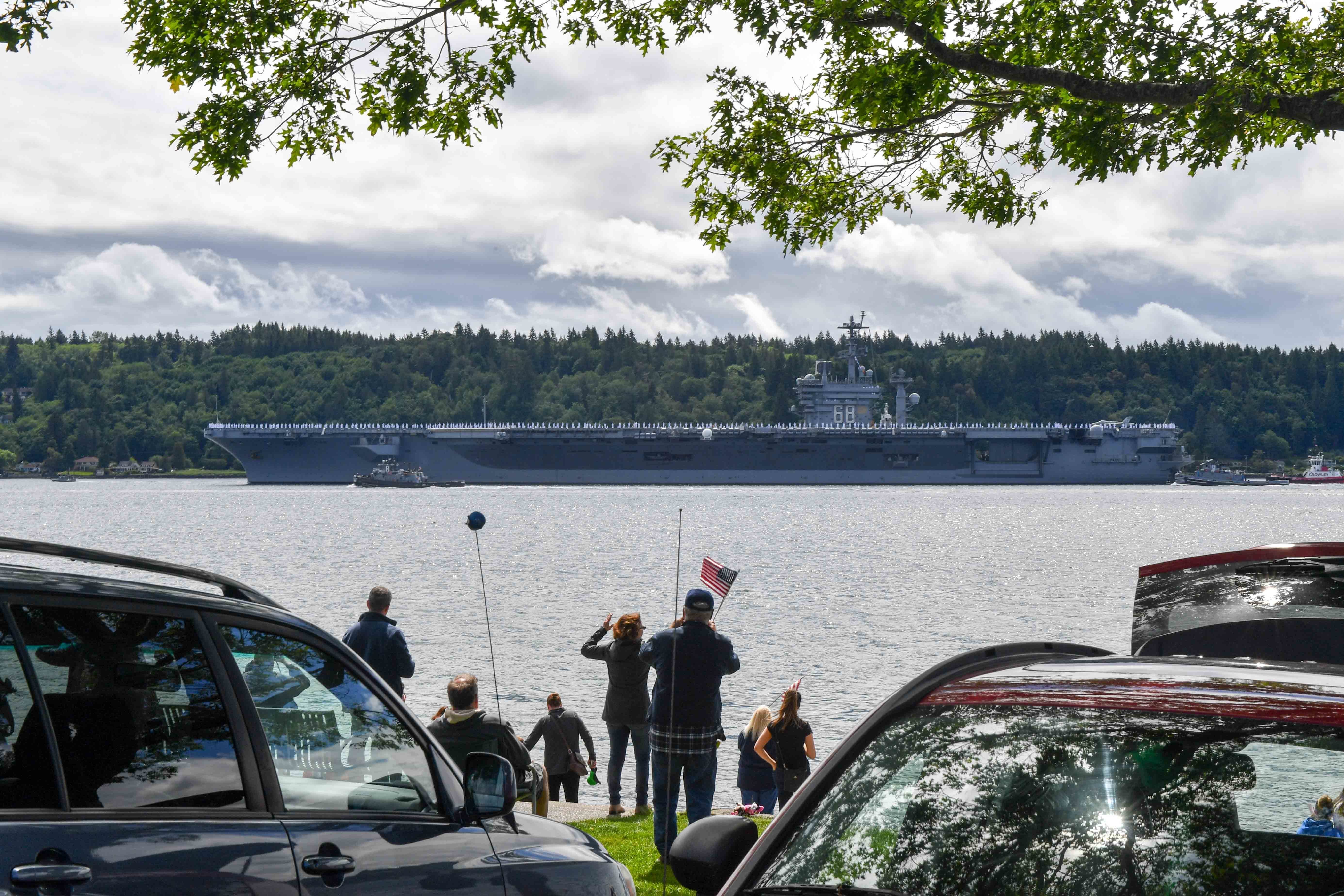 USS Nimitz, USS Shoup and USS Kidd Depart for Deployment > United ...