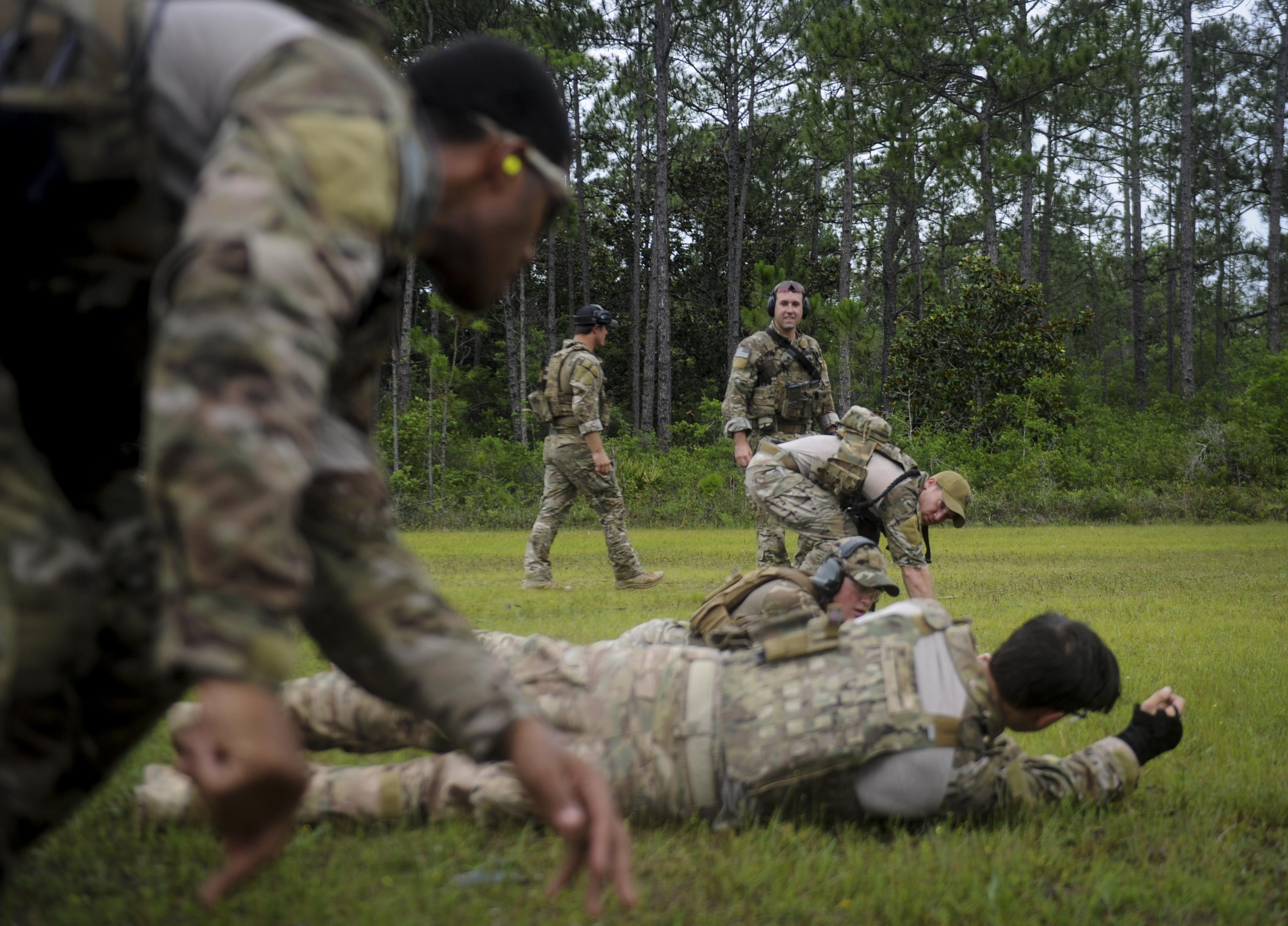 DAGRE participates in shoot, move, communicate drill > Hurlburt Field ...