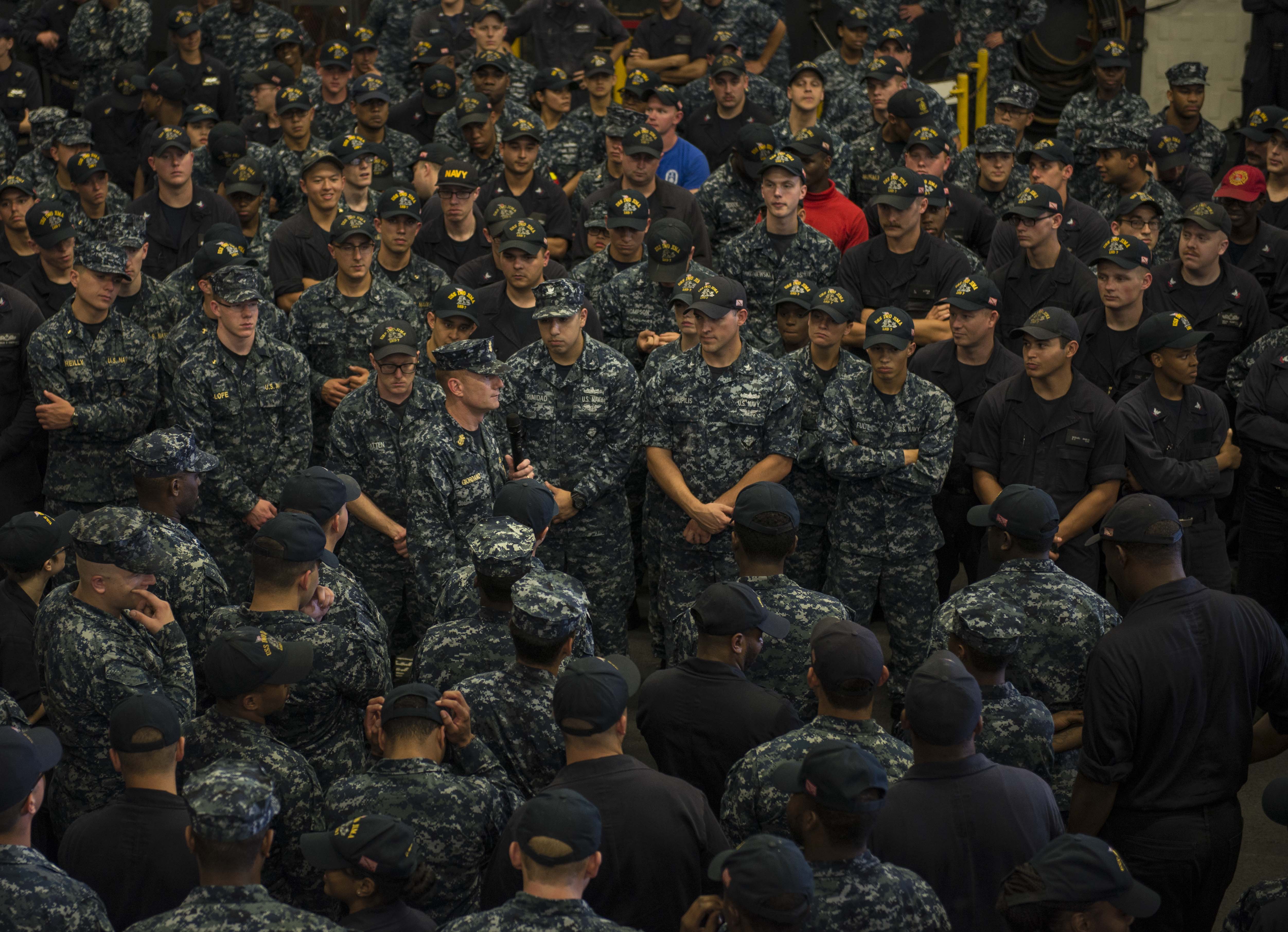 Florida Governor, MCPON Visit Iwo Jima on Same Day > United States Navy ...