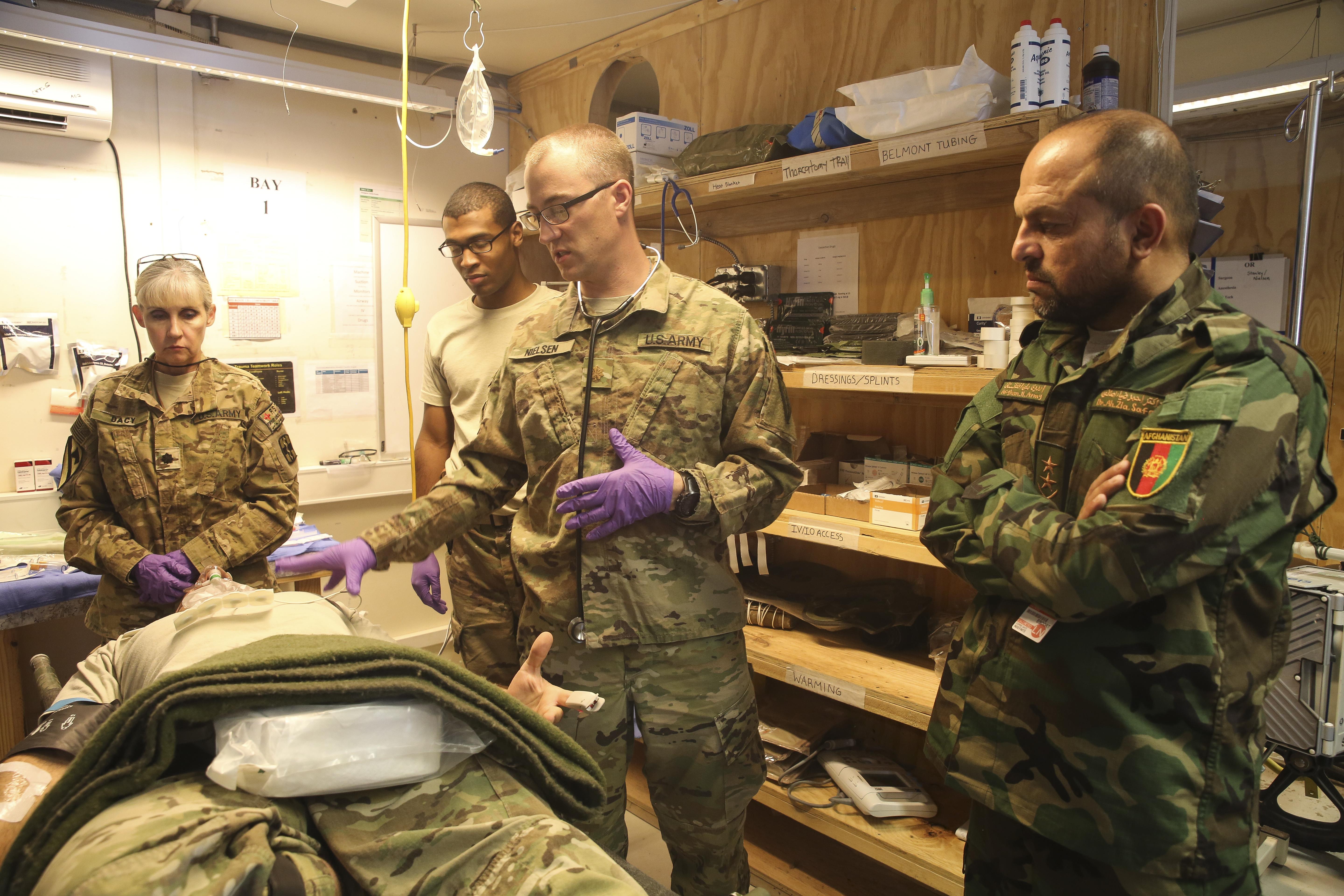 2nd FST, 215th Corps partner for medical training