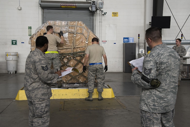 Team Dover selected as AMC Aerial Port of the Future test bed > Air ...