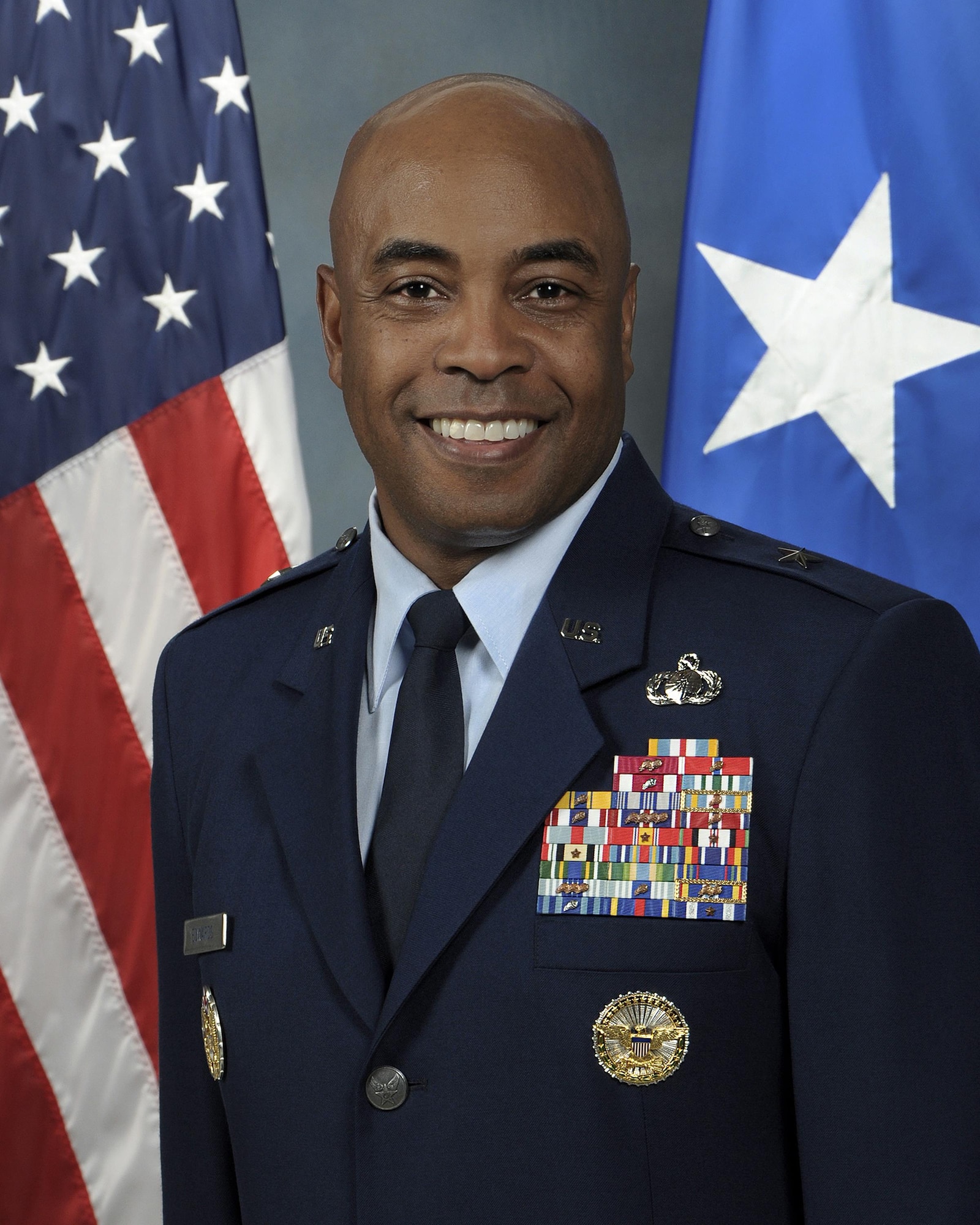 TRENT H. EDWARDS > Air Force > Biography Display