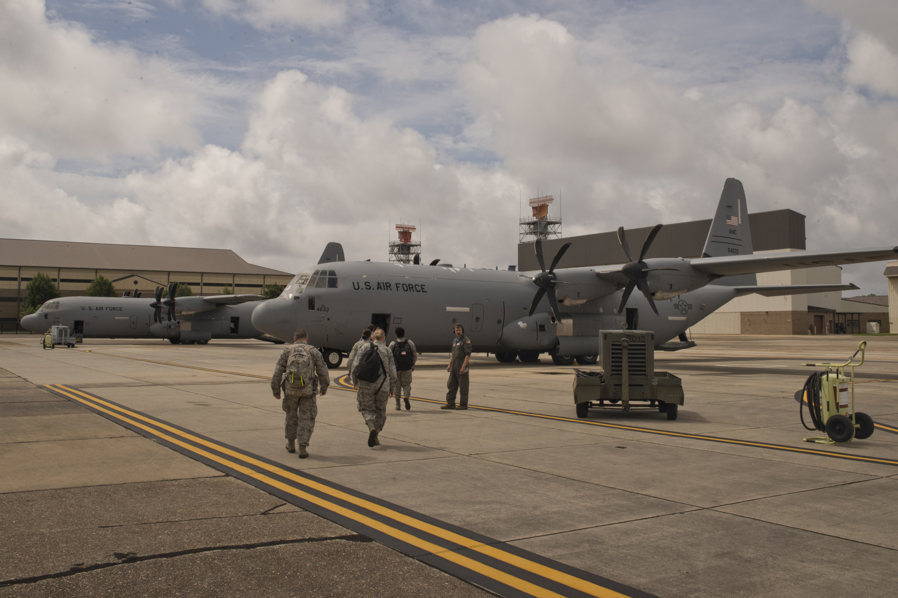 913 AG participates in first readiness exercise > 913th Airlift Group ...