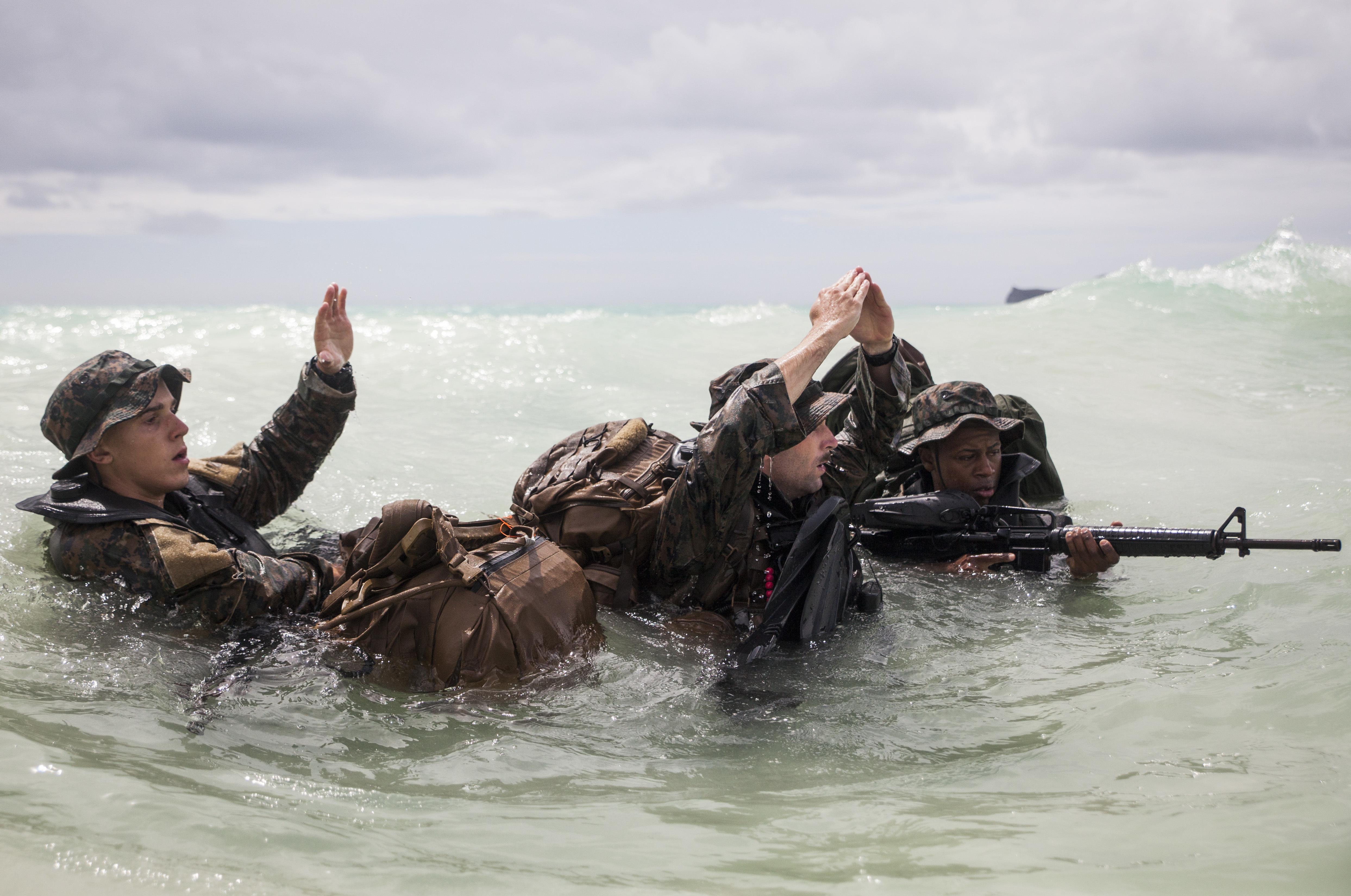 Radio Reconnaissance Operator’s Course trains amphibious warriors of ...